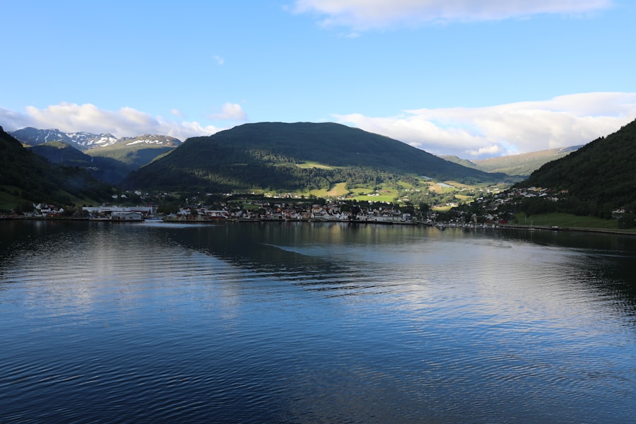 Sognefjorden: Norway's Longest & Deepest Fjord Guide | Geography Worlds