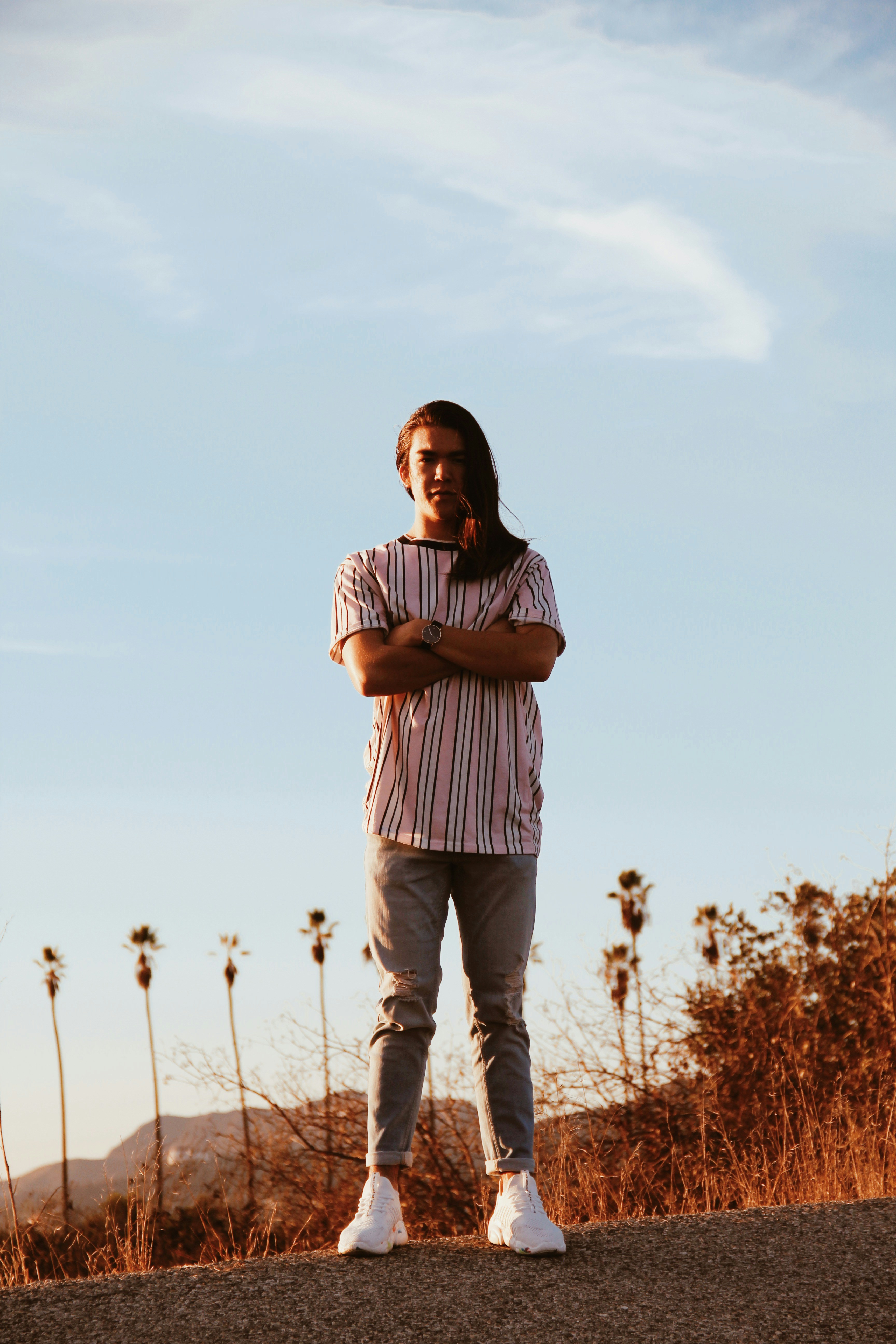 750+ Man Standing Pictures | Download Free Images on Unsplash