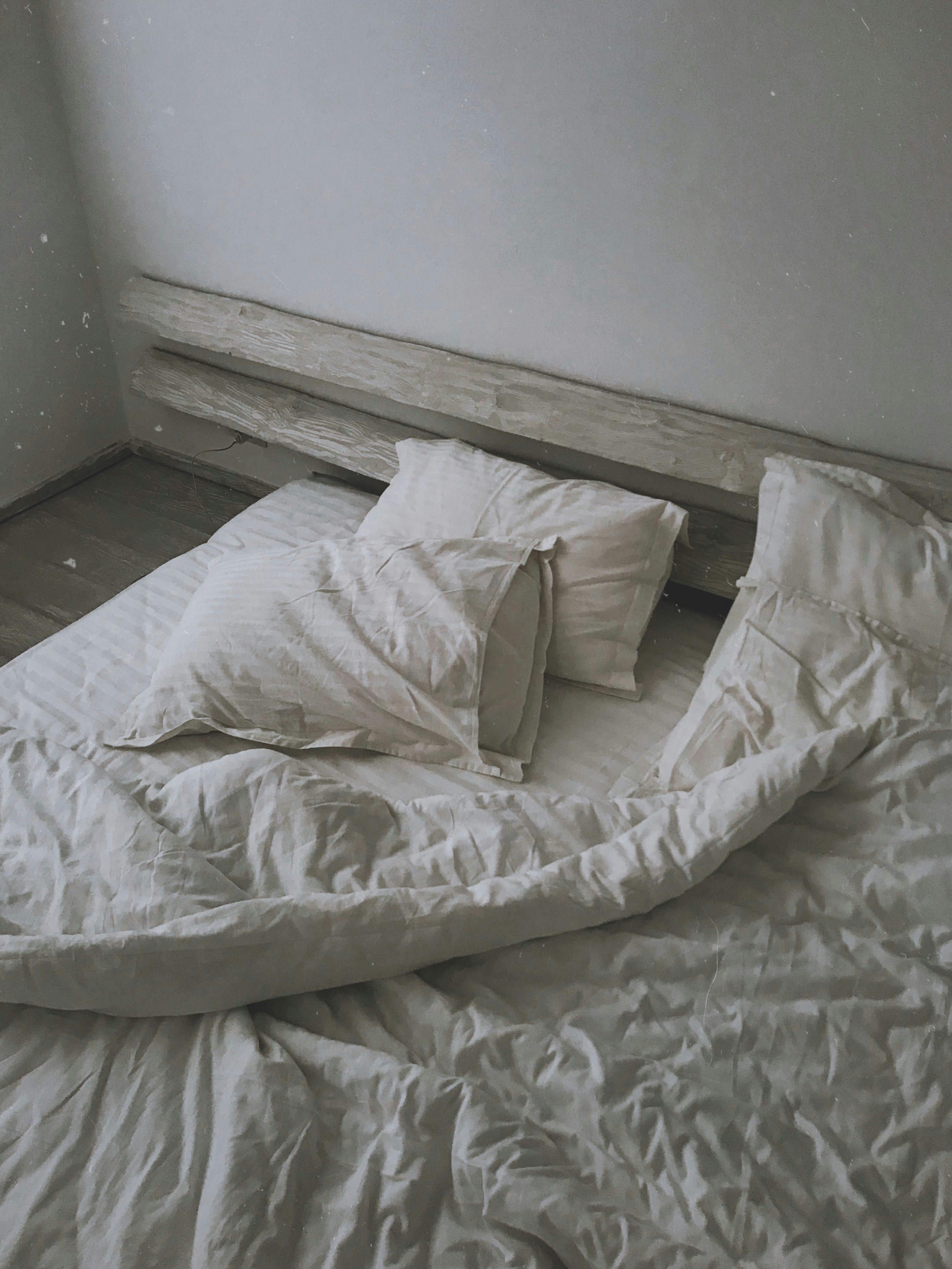 Messy Bed Pictures | Download Free Images on Unsplash