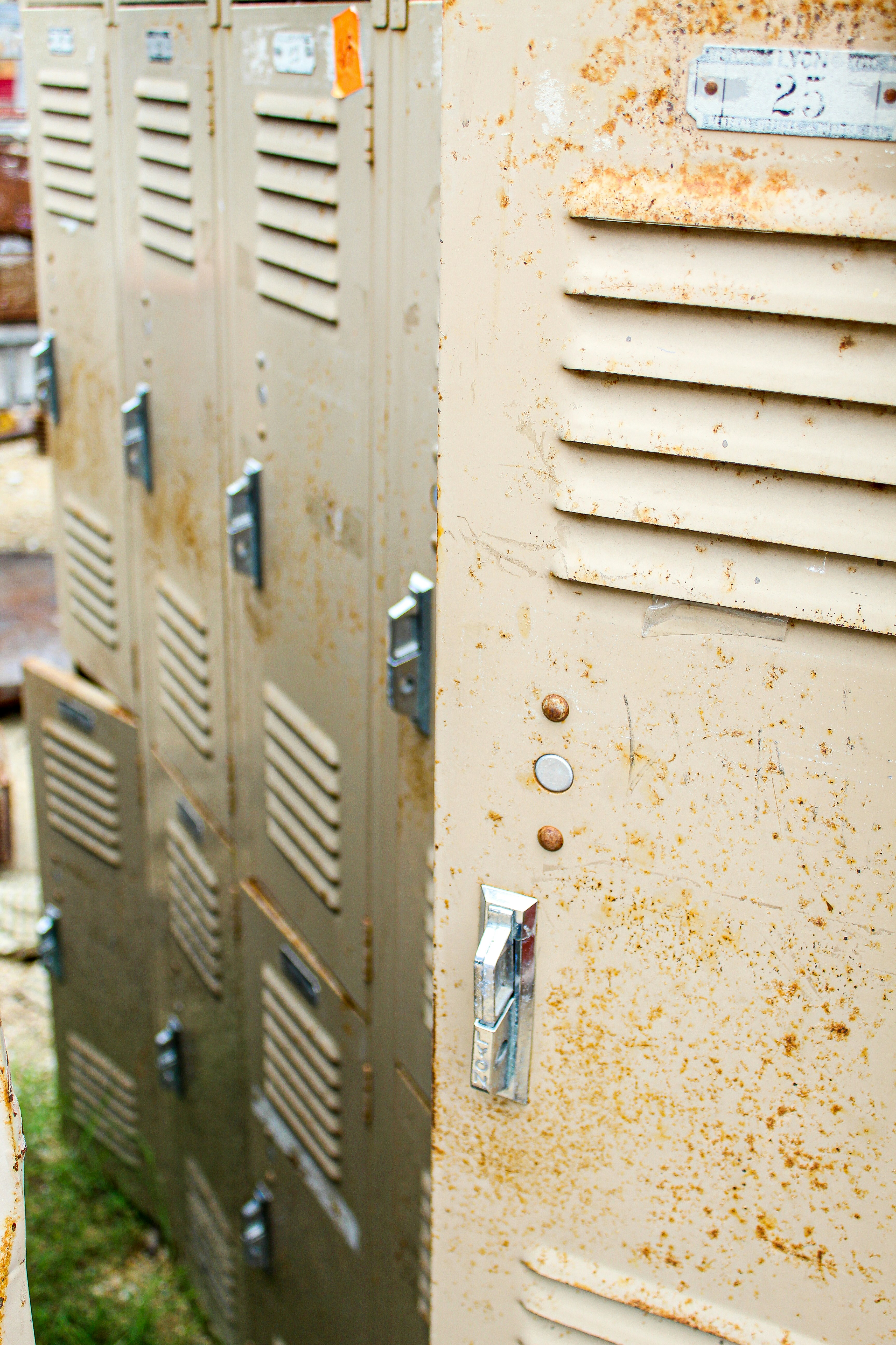 Lockers Pictures | Download Free Images on Unsplash