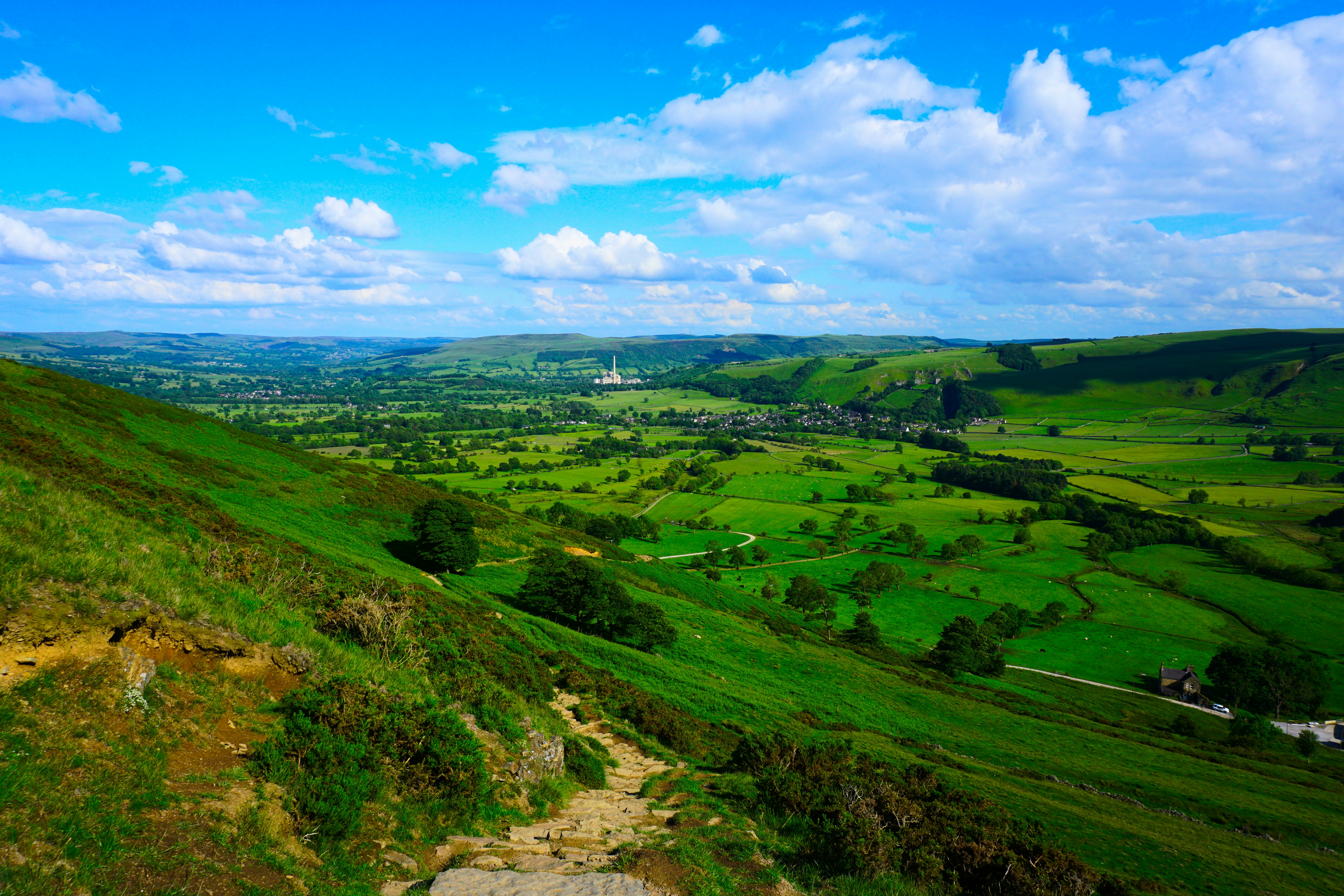Verdant Panorama from the Great RidgeFelix