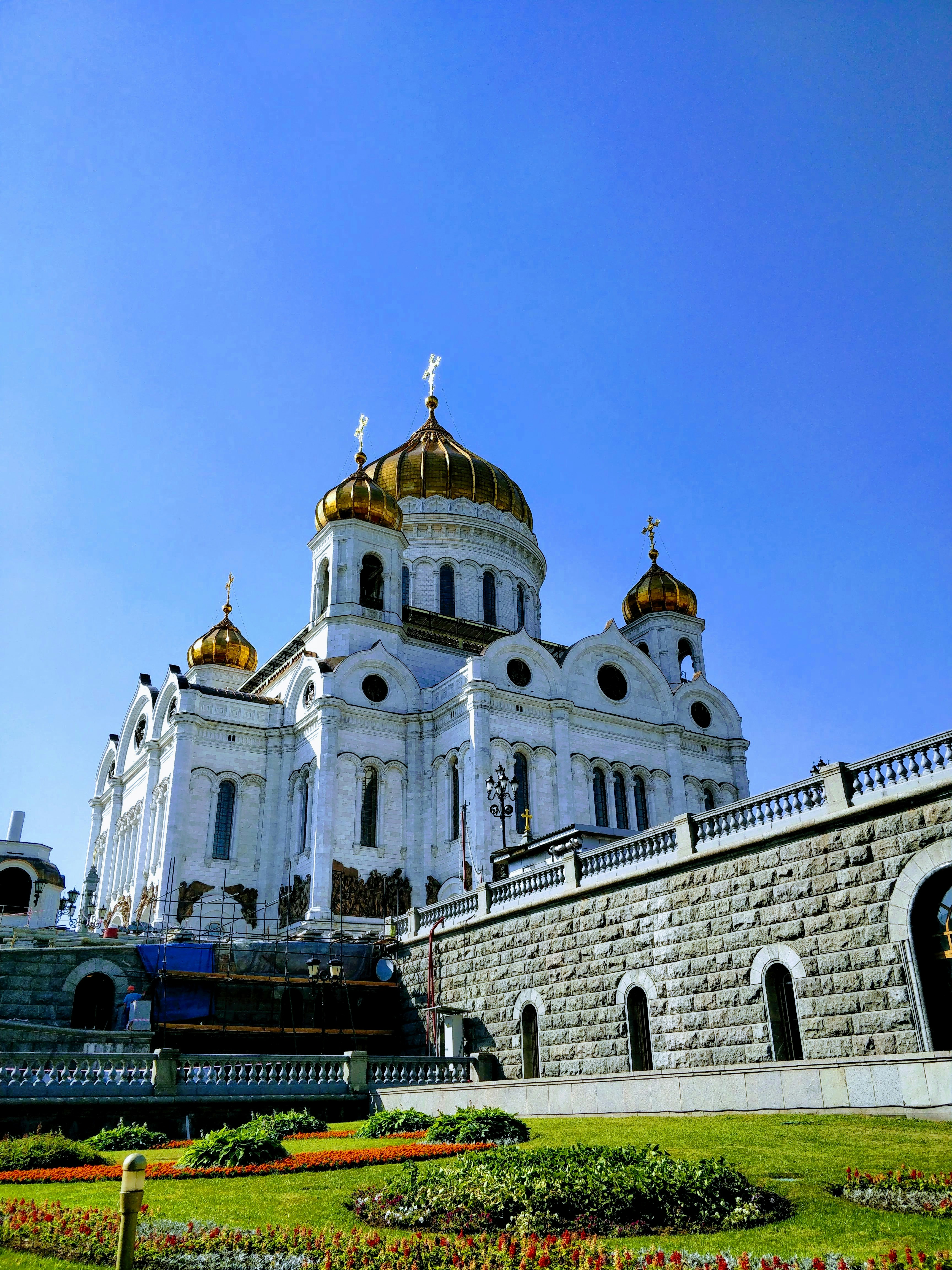 White and golden dome building during daytime photo – Free Moscow Image ...