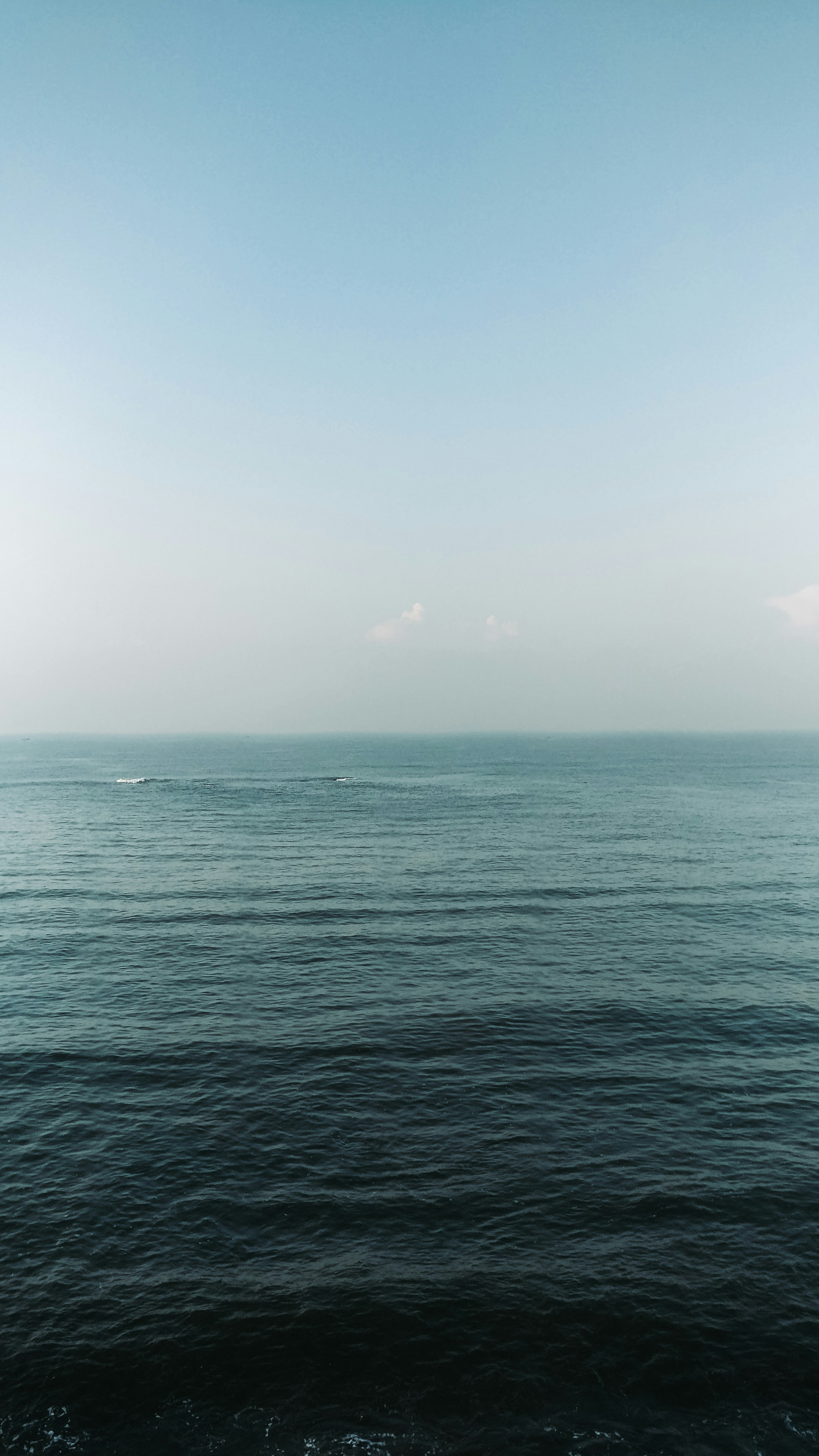Ocean during daytime photo – Free Grey Image on Unsplash