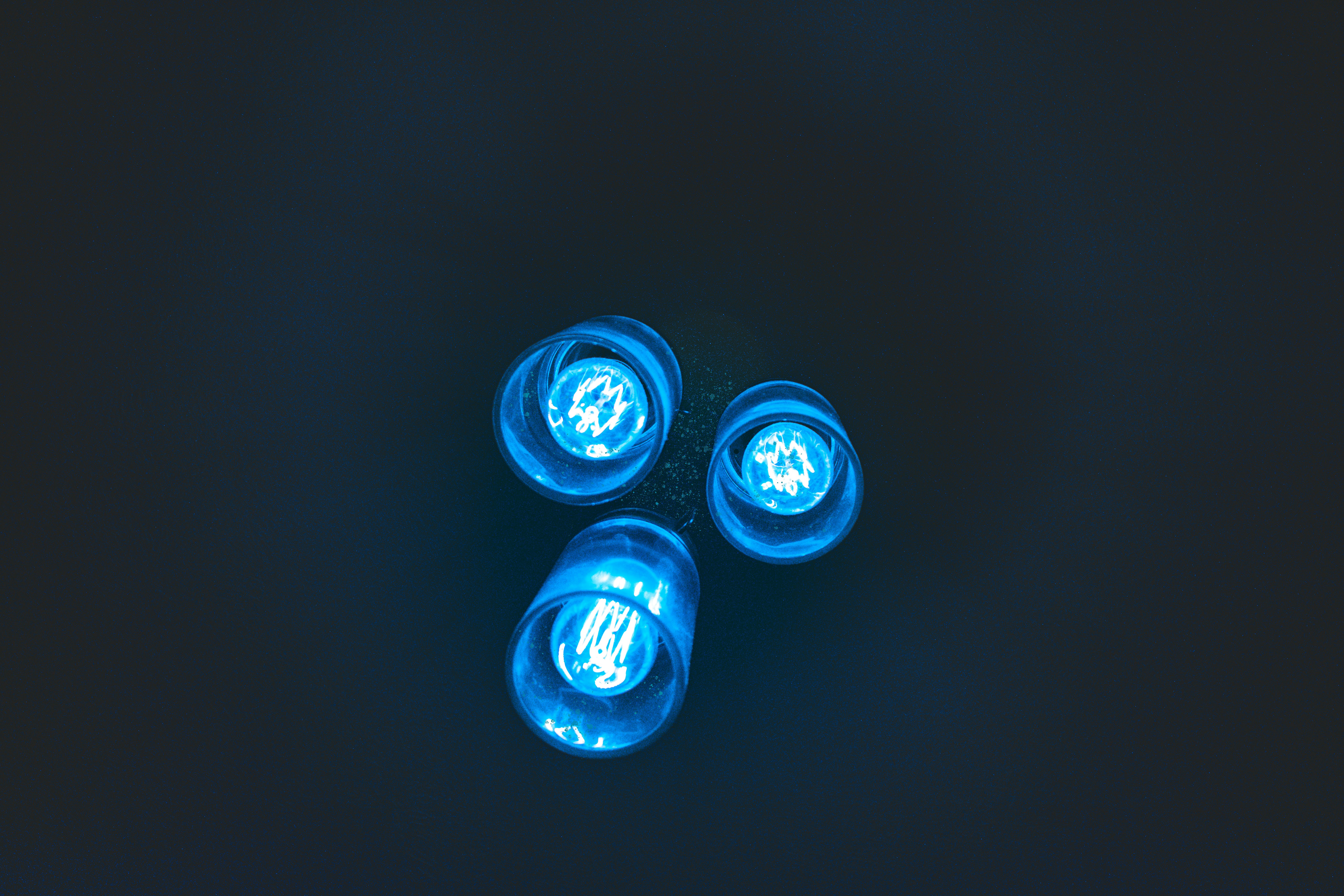 Blue LED light photo – Free Blue Image on Unsplash
