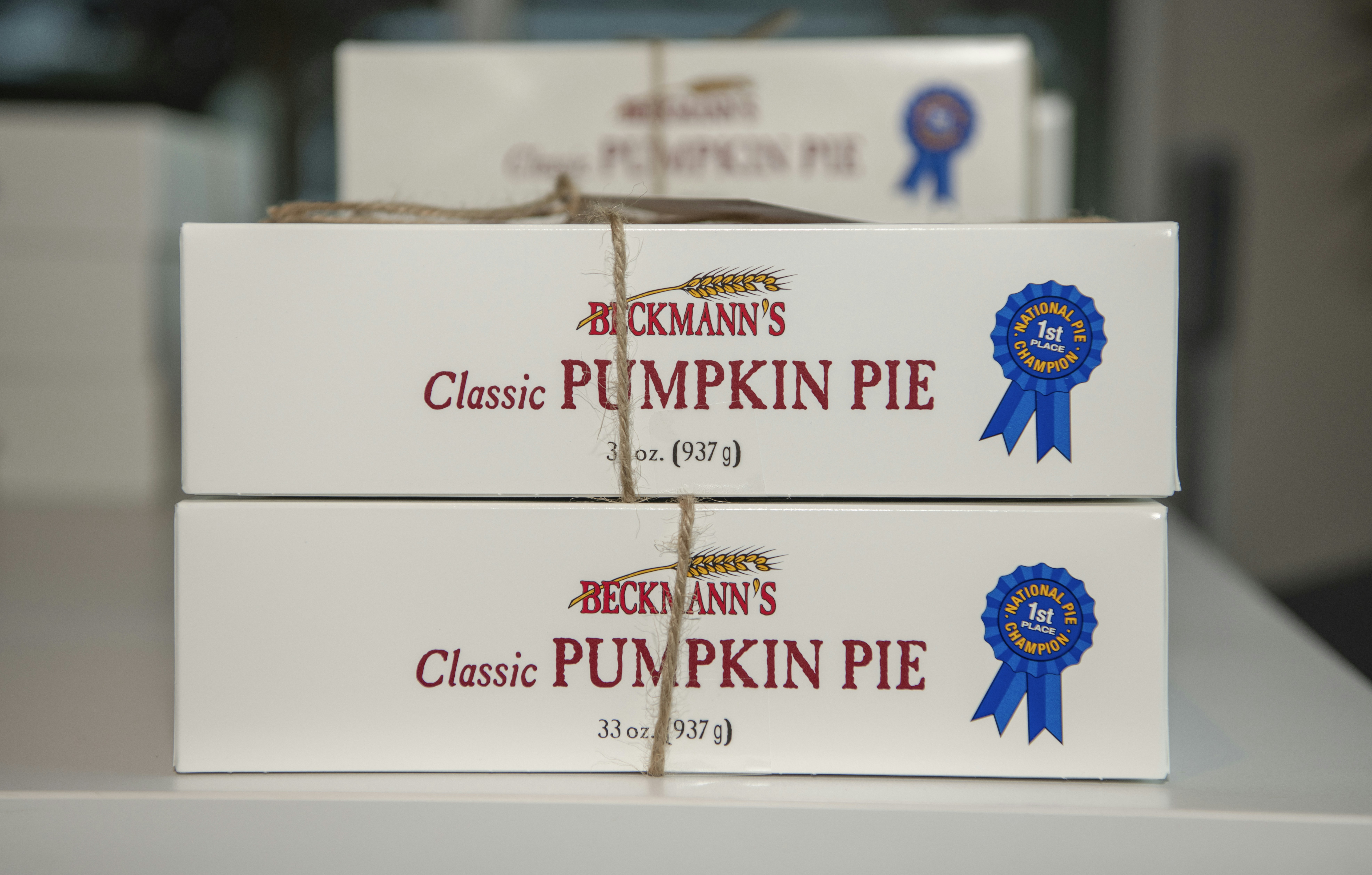 Two Beckmann's classic pumpkin pie boxes photo – Free Grey Image on ...