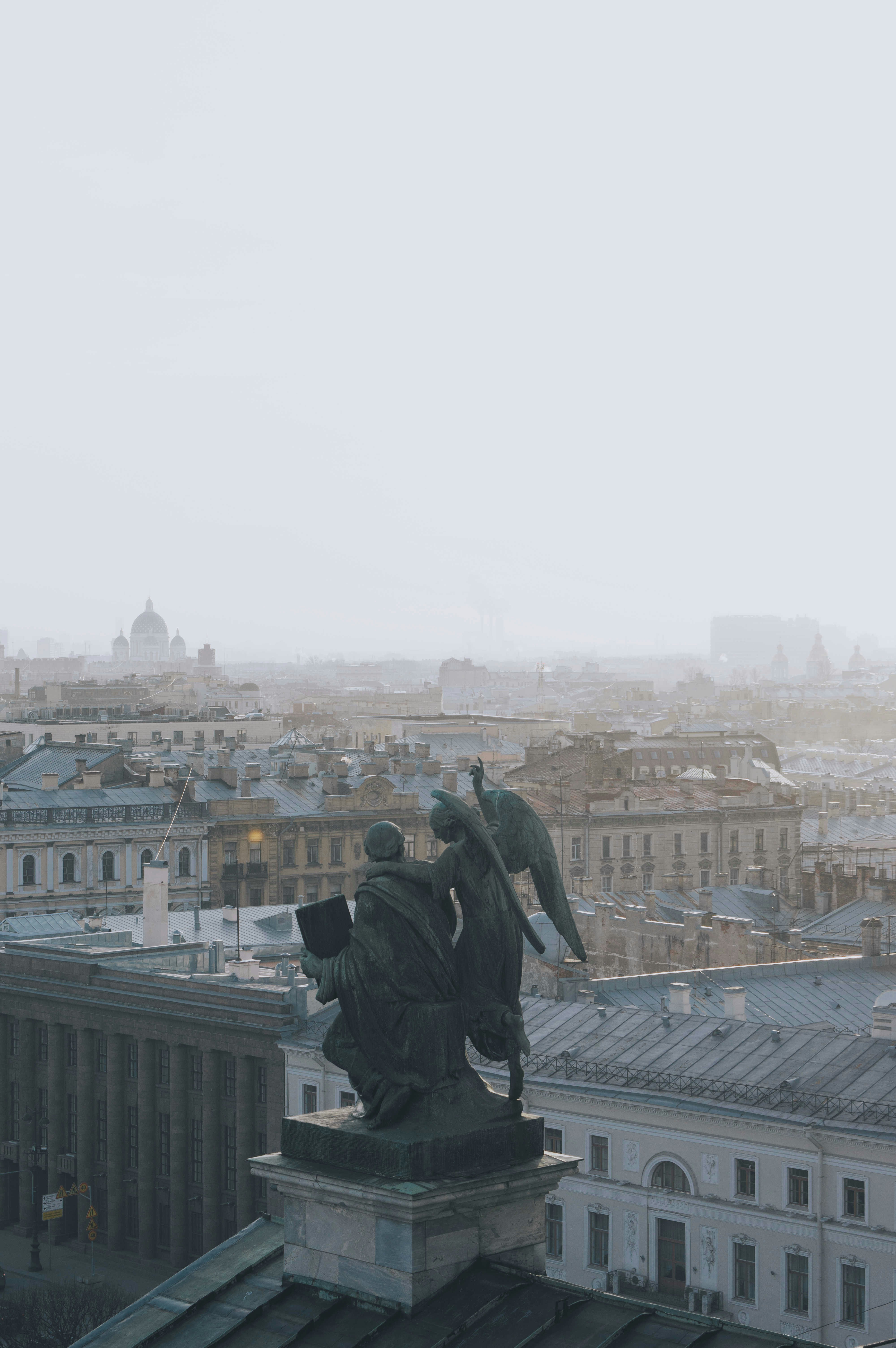 Gray statue photo – Free City Image on Unsplash