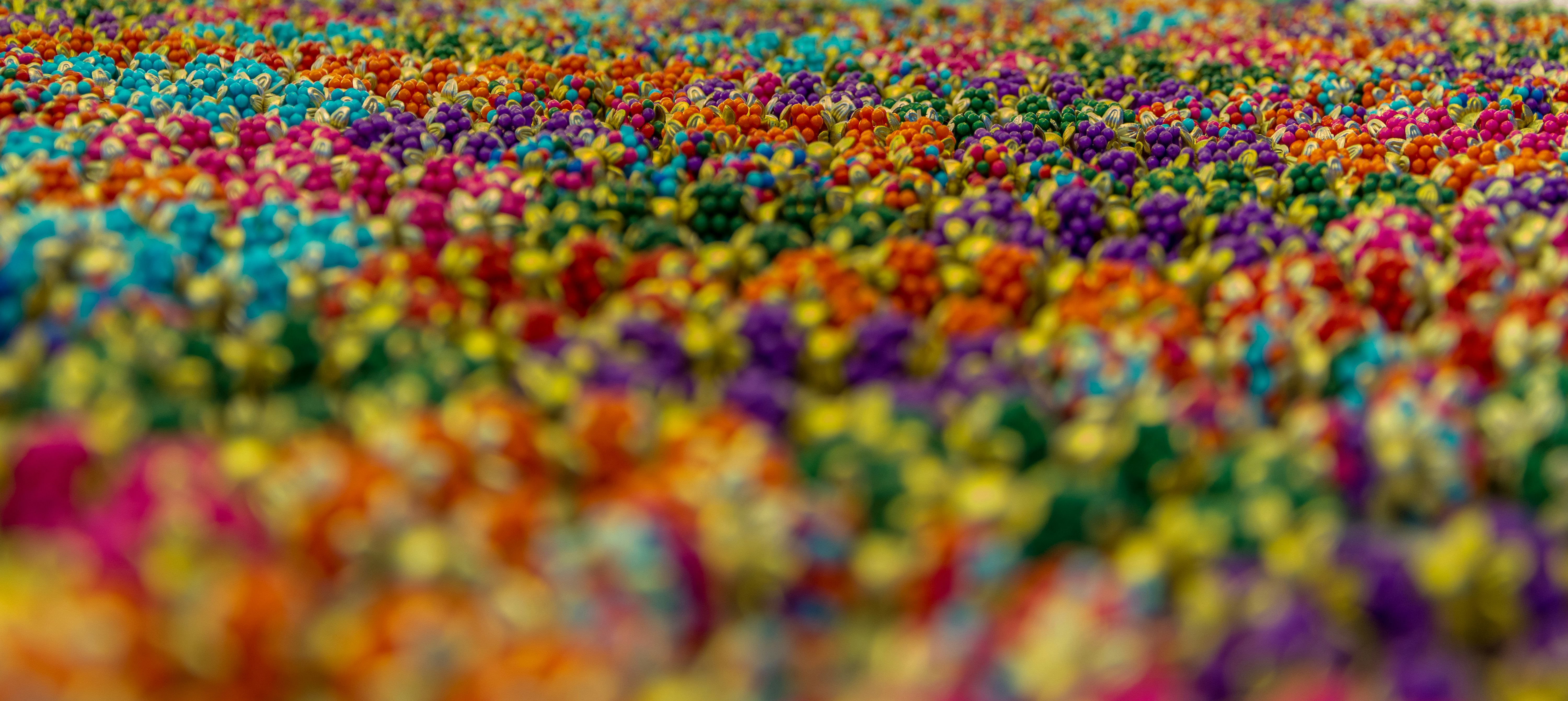 Guía del color fucsia: Paletas, códigos e ideas de diseño para 2025