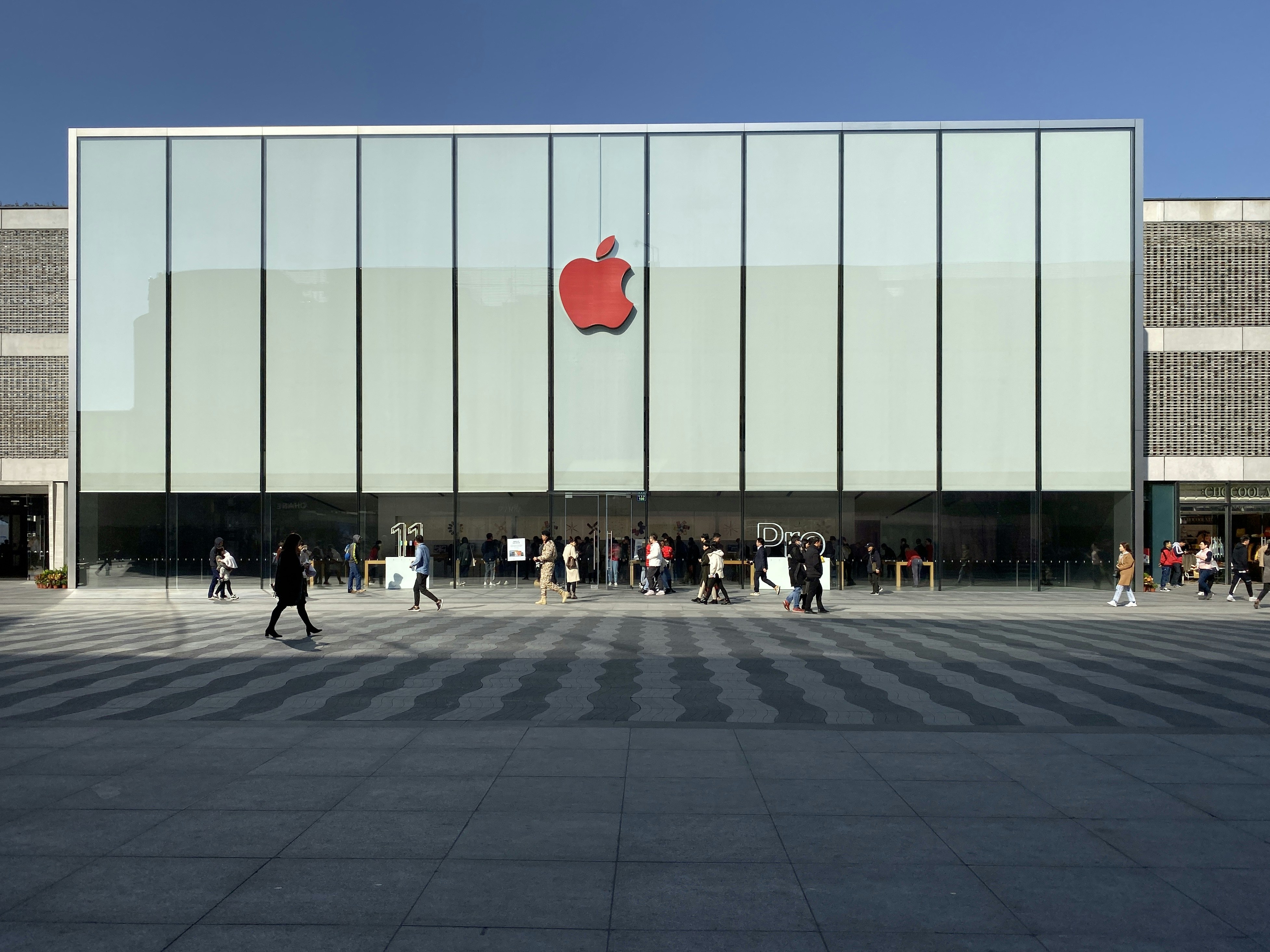 Apple Store Glass Facade, Red Apple Emblem Center Stage