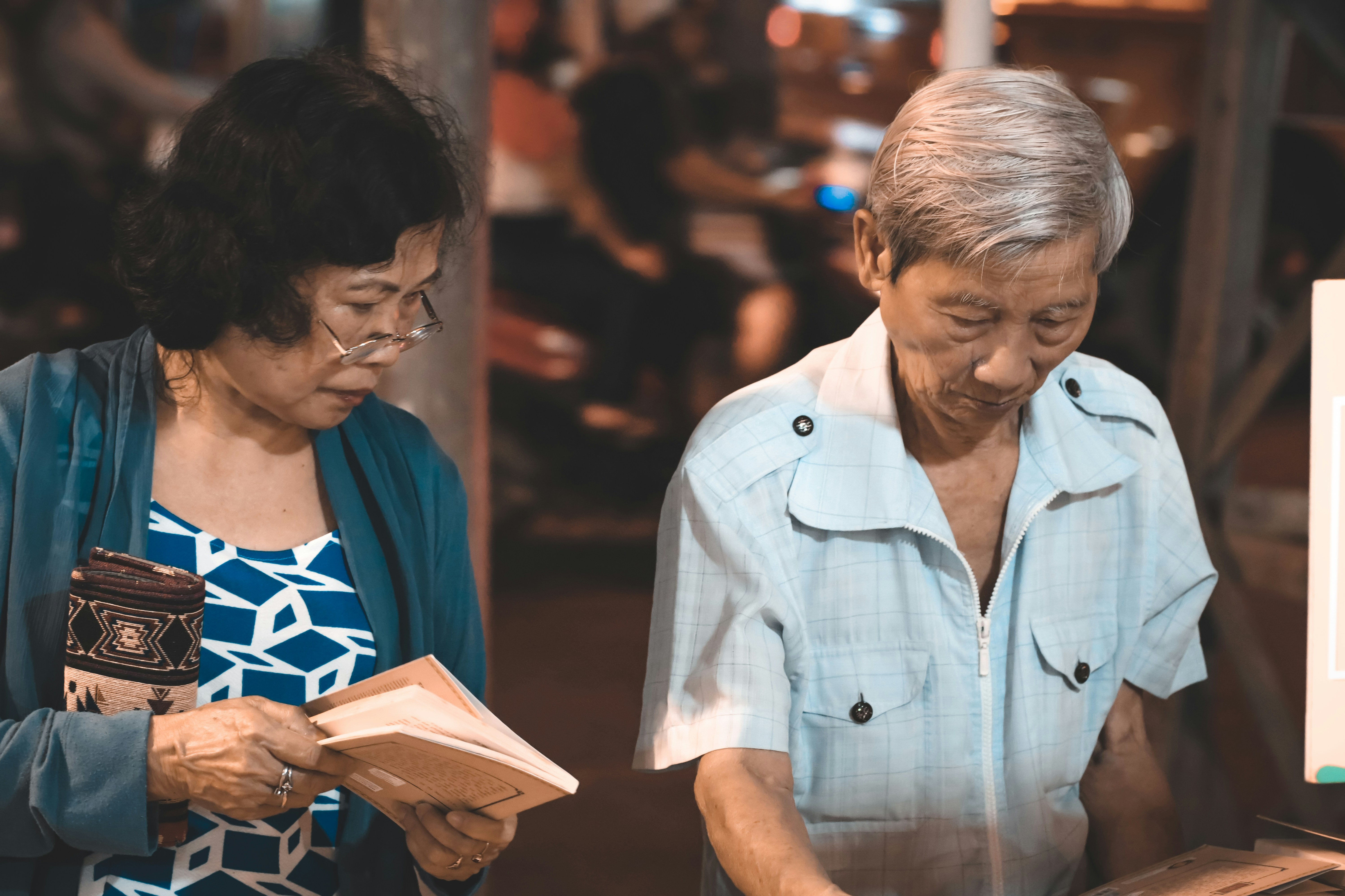 Happy Old People Pictures | Download Free Images on Unsplash