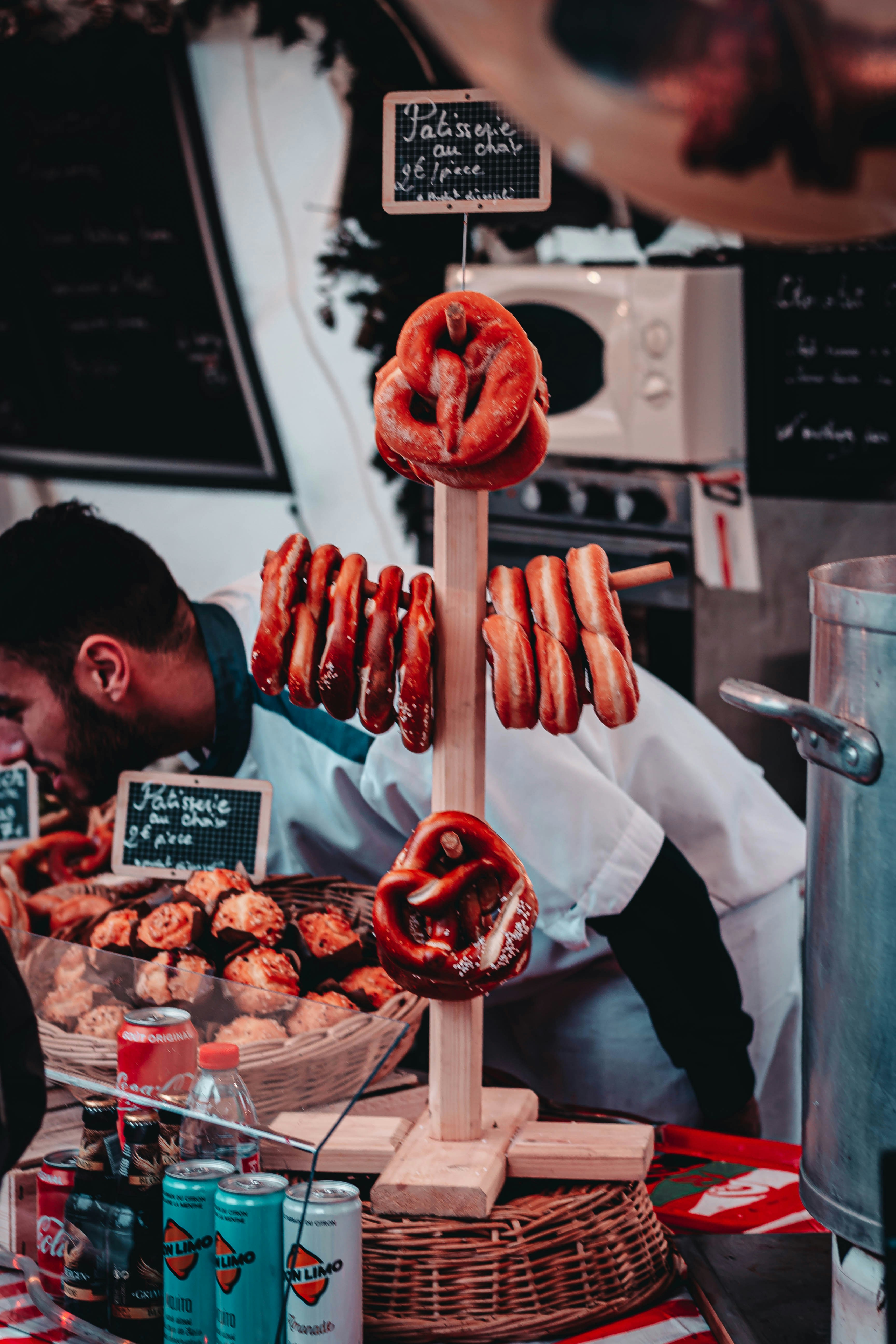 Cinnamon Coils and Pastry Stands: A Street Snack Portrait