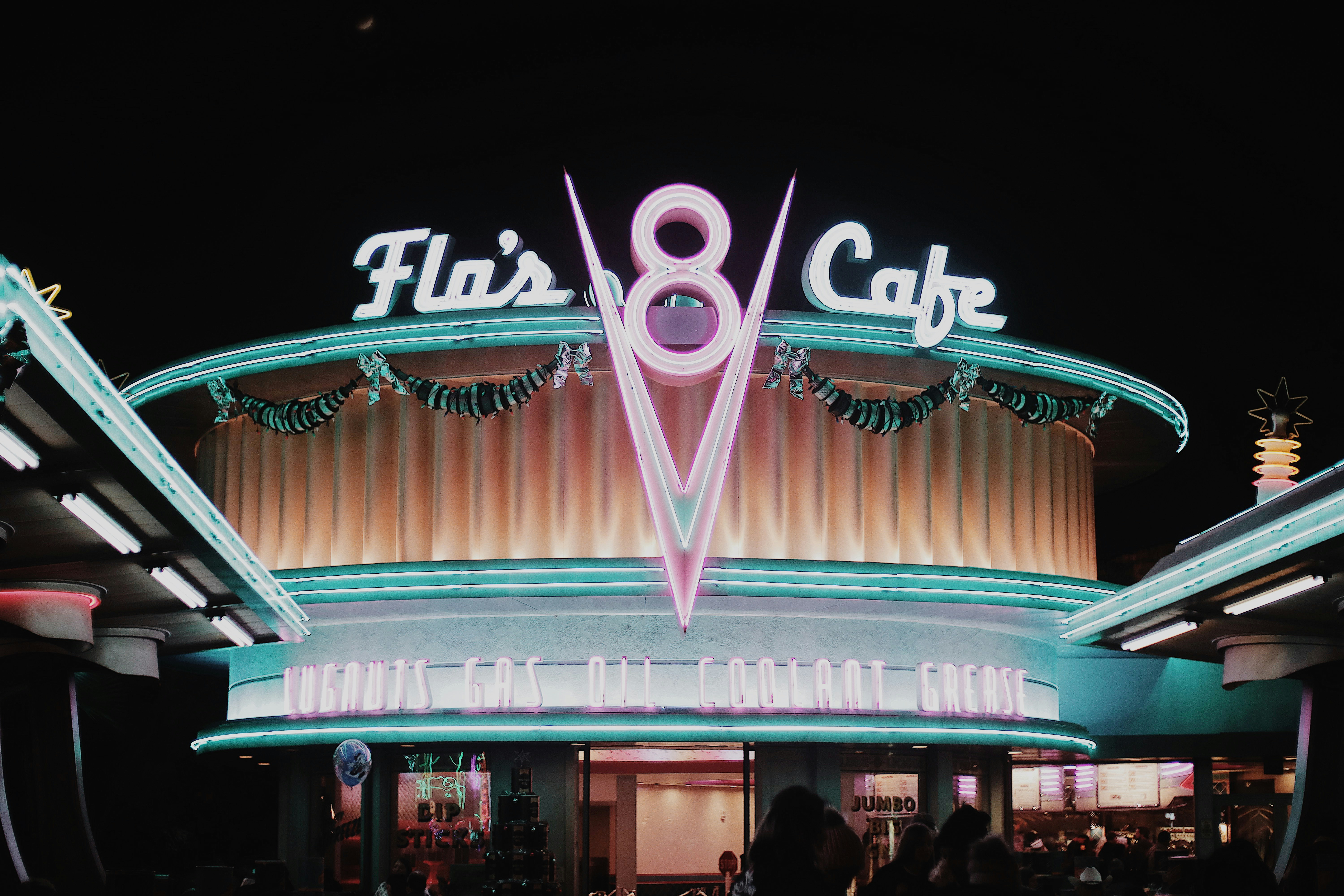 Fla's 8 Cafe facade photo – Free Interior design Image on Unsplash