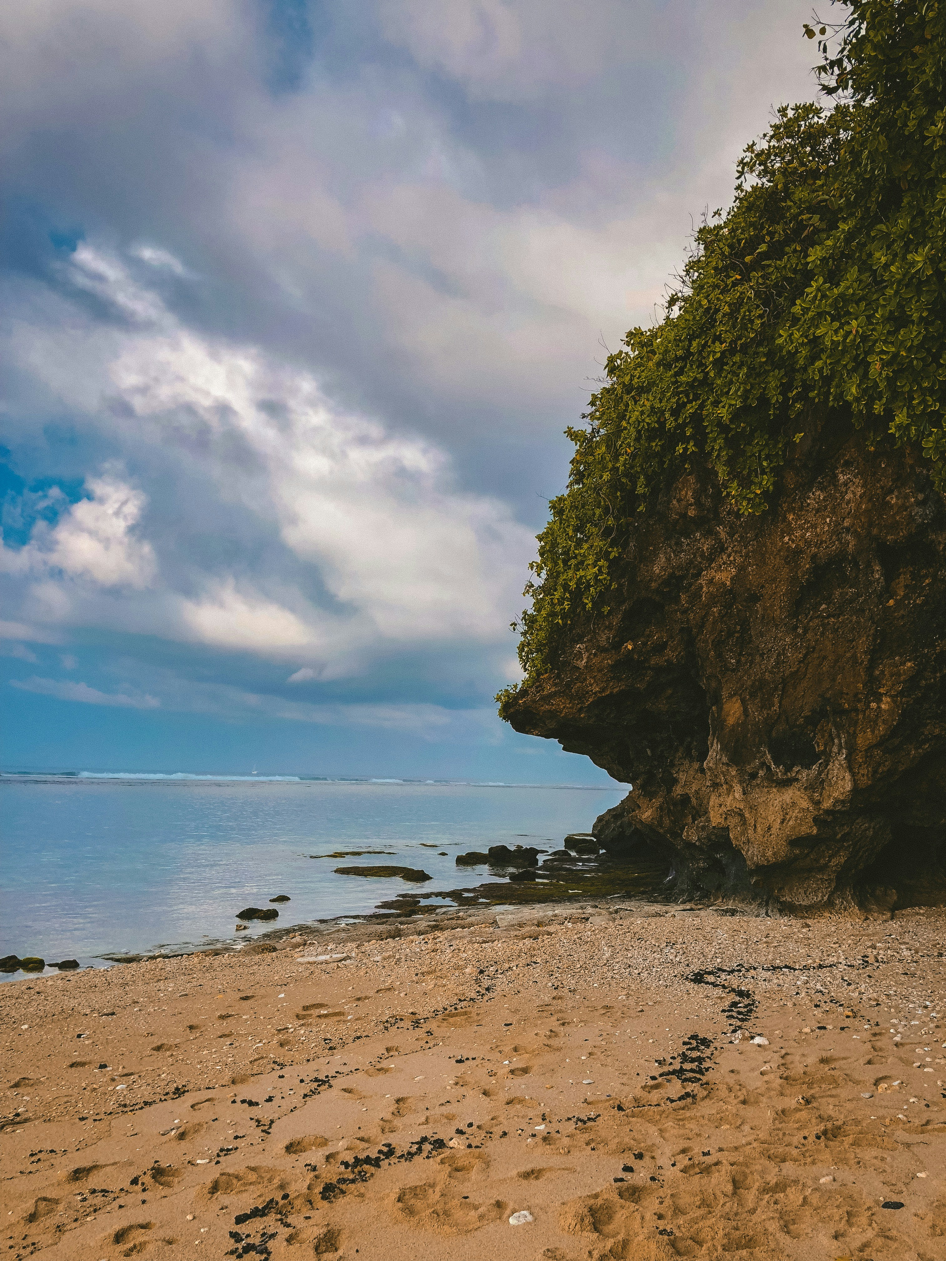 Wavy seashore during daytime photo – Free Green bowl beach Image on ...