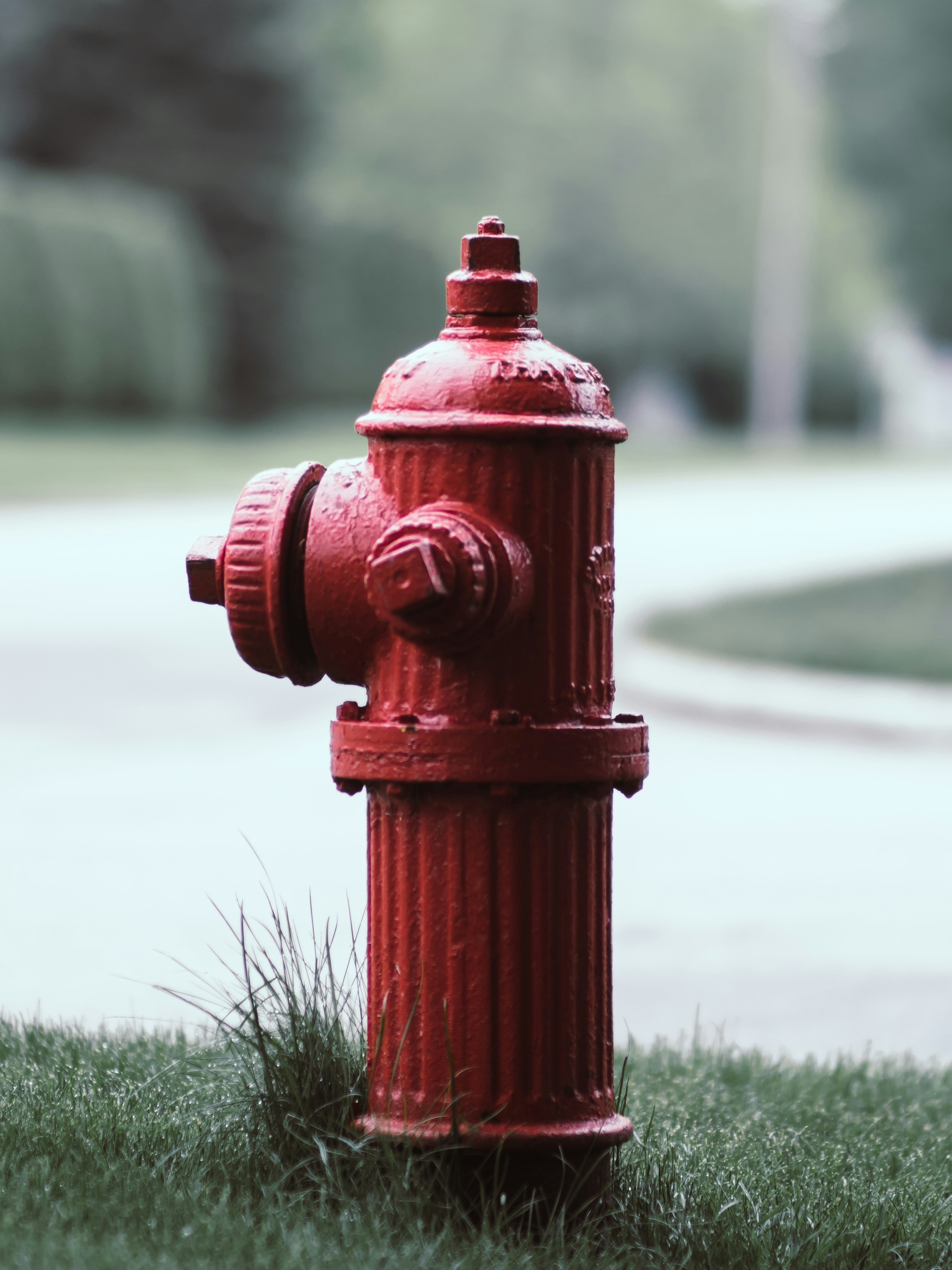 Red water hydrant photo – Free Fire hydrant Image on Unsplash