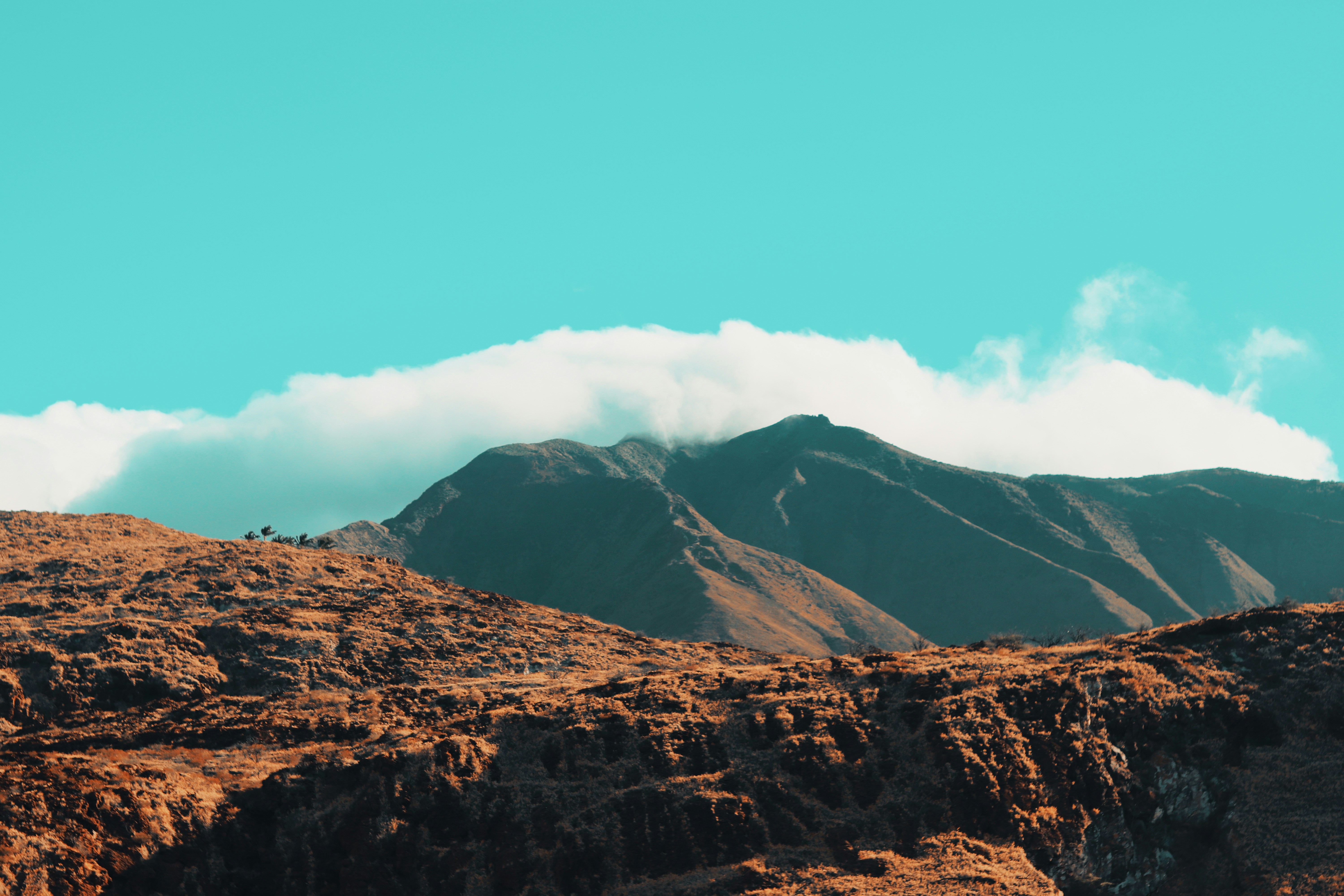 Mountain range photo – Free Maui Image on Unsplash