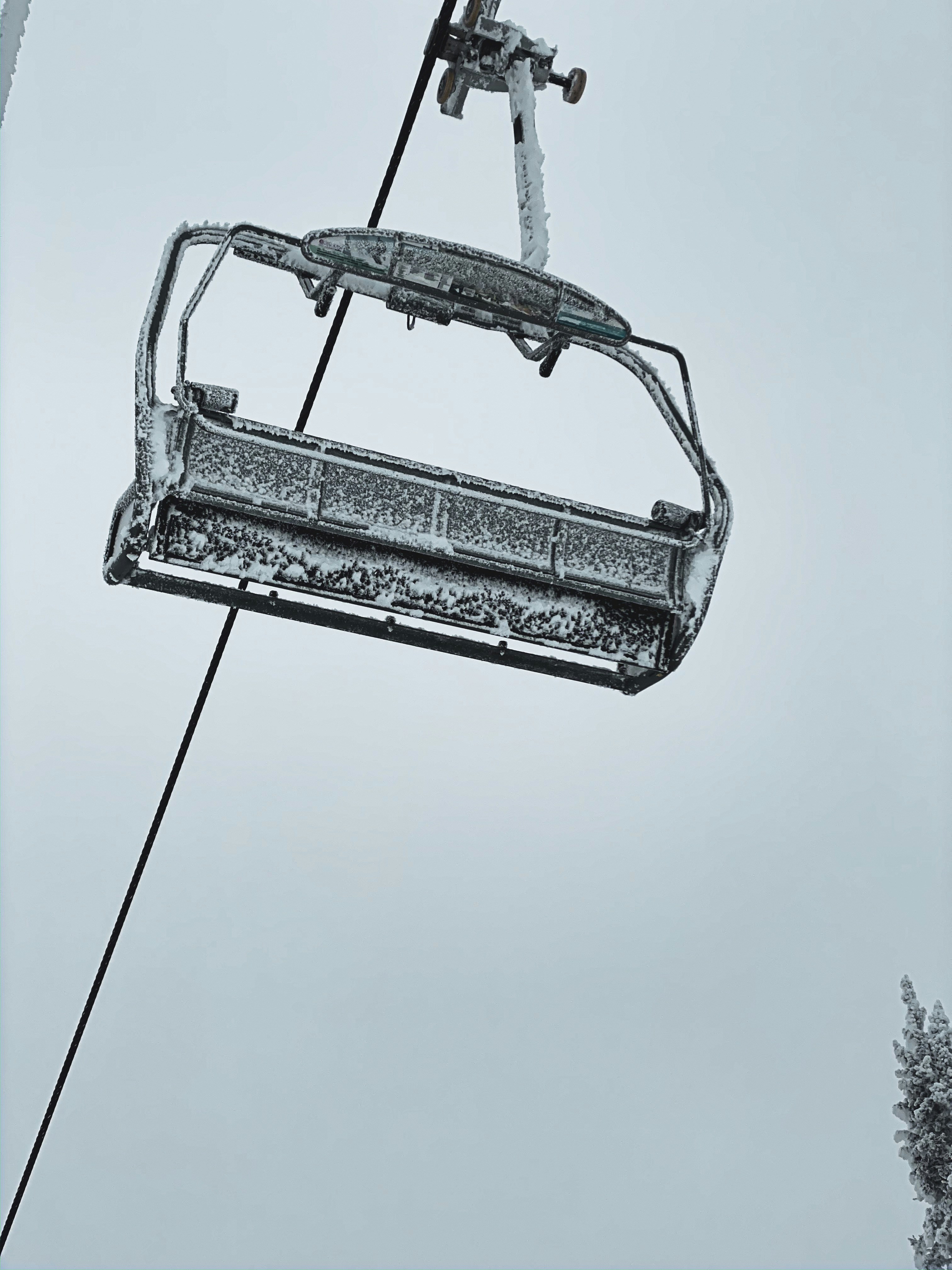 gray cable car during winter