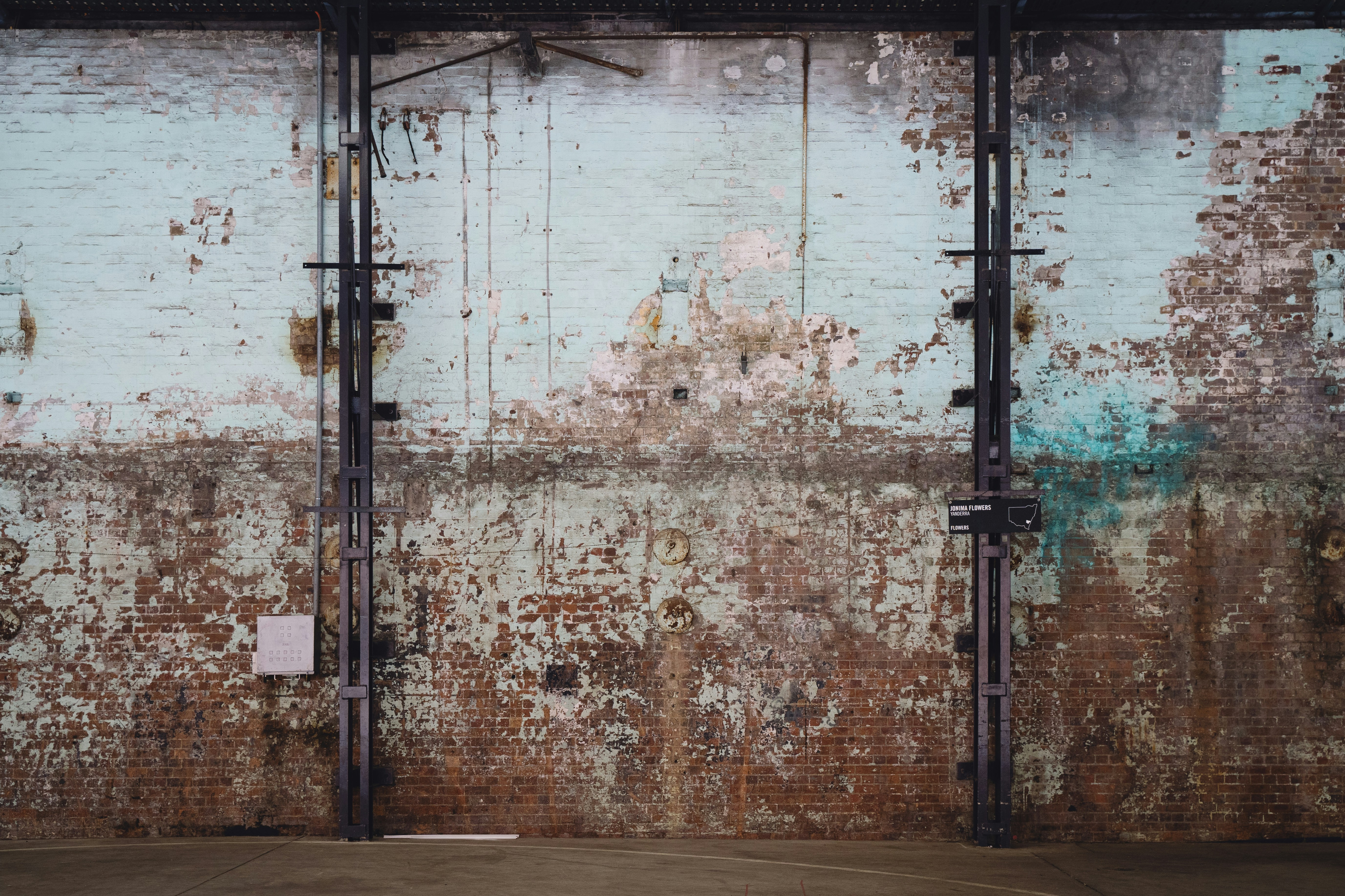 Gray wall photo – Free Redfern nsw Image on Unsplash