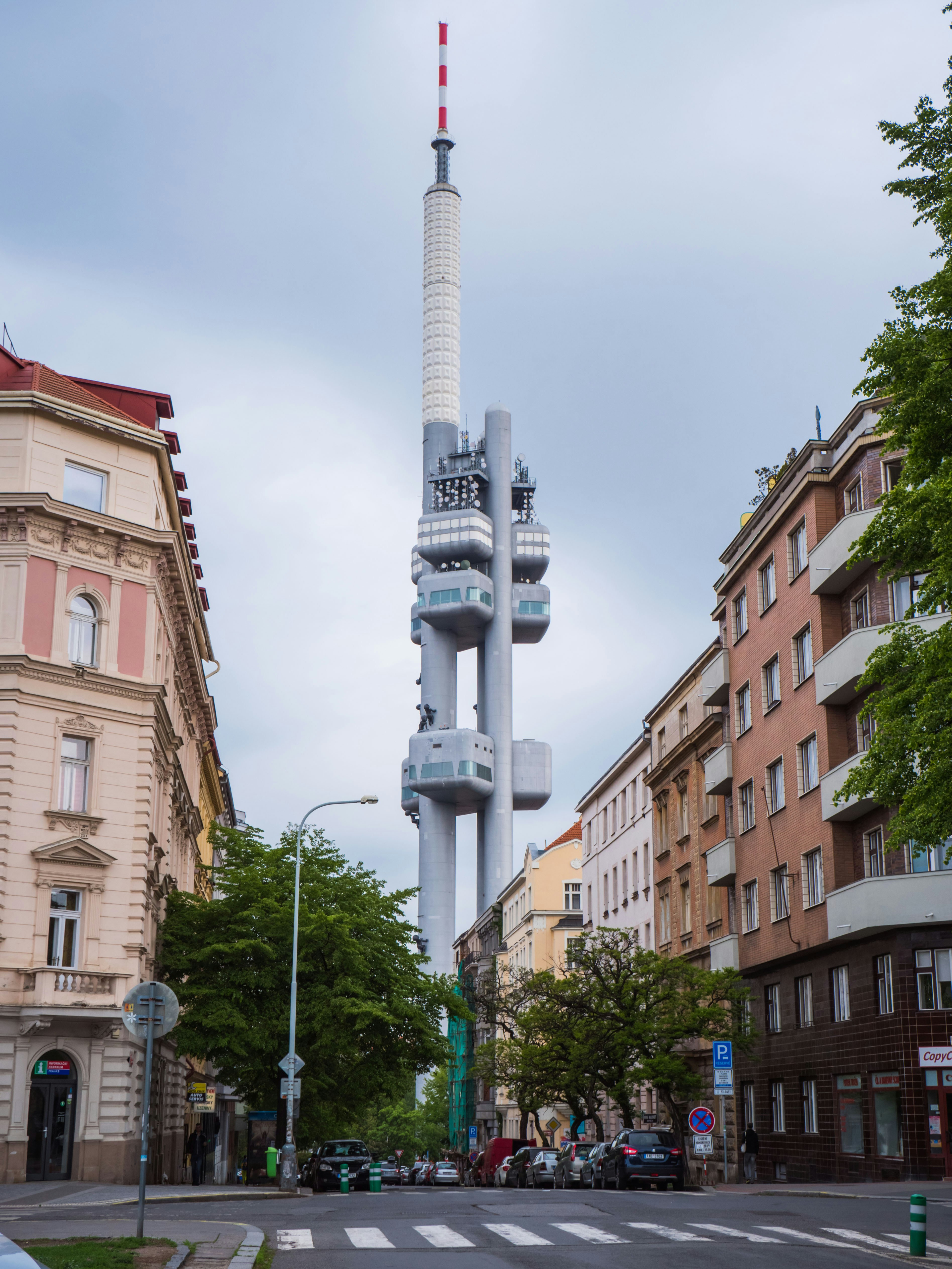 White and grey tower photo – Free Building Image on Unsplash