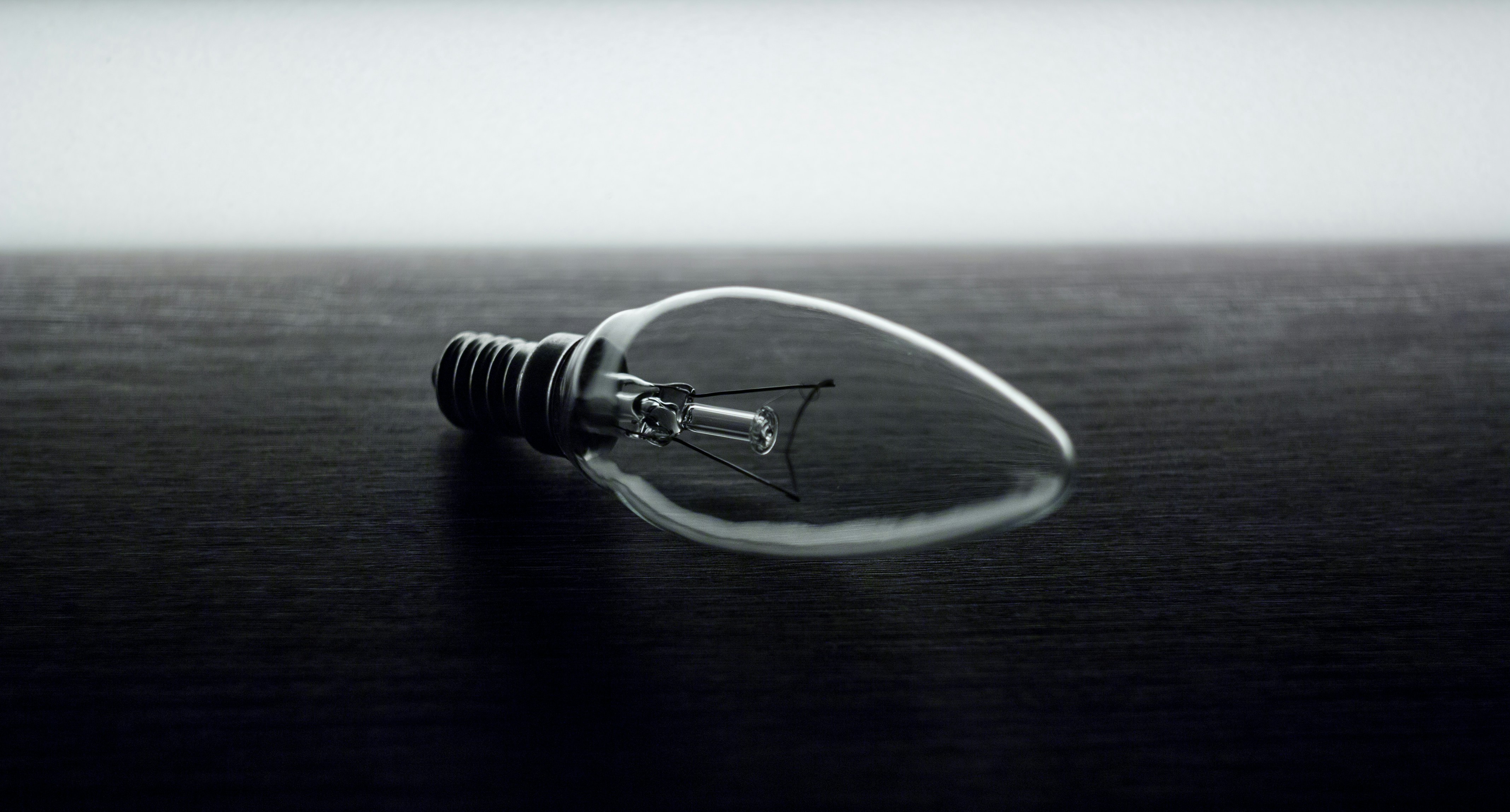 Grayscale photography of light bulb photo – Free Grey Image on Unsplash