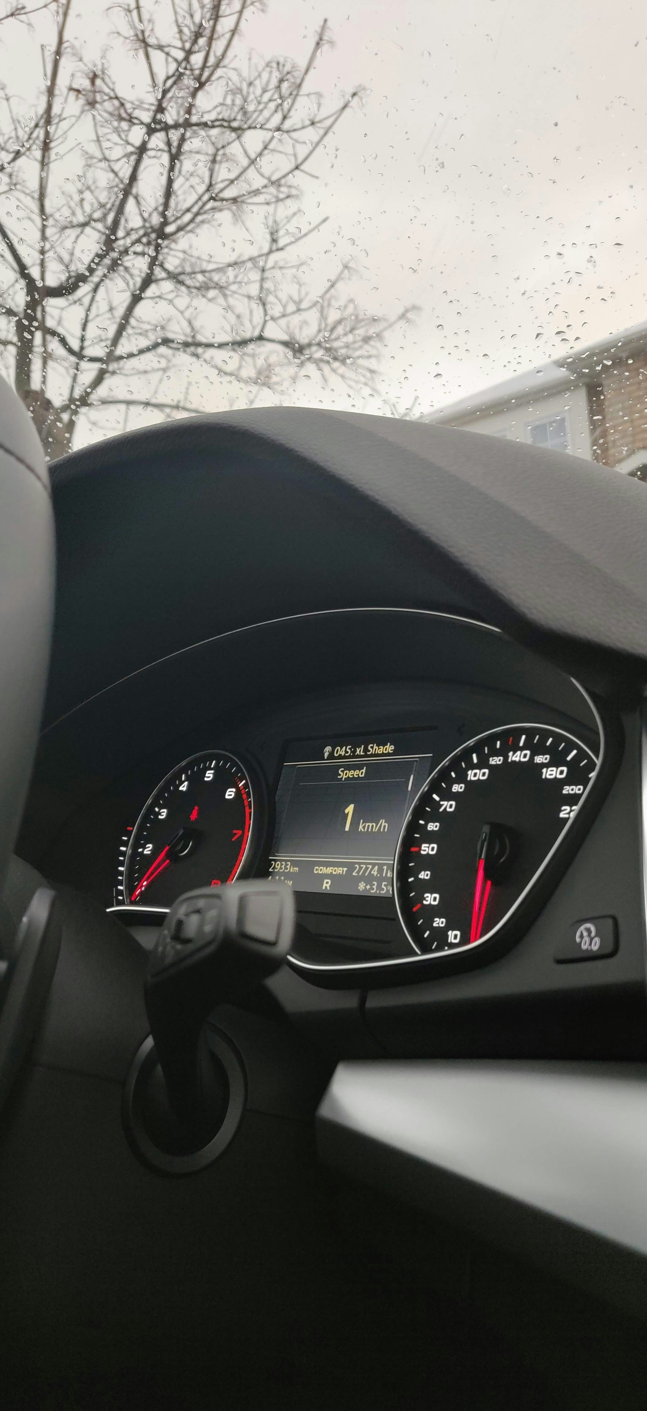 Black instrumental cluster panel photo – Free Grey Image on Unsplash