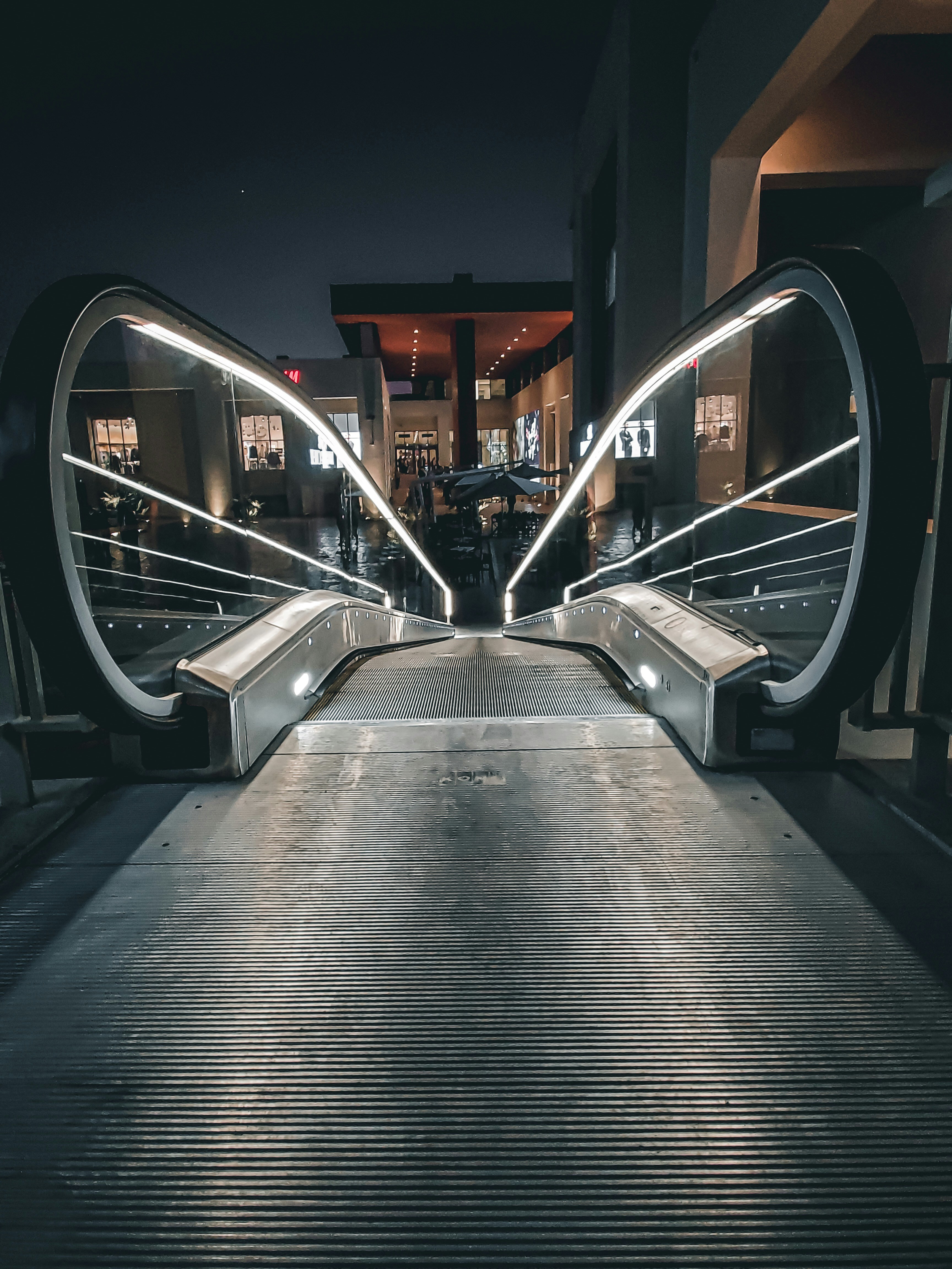 Black and grey escalator photograph photo – Free Awal al qahera al ...