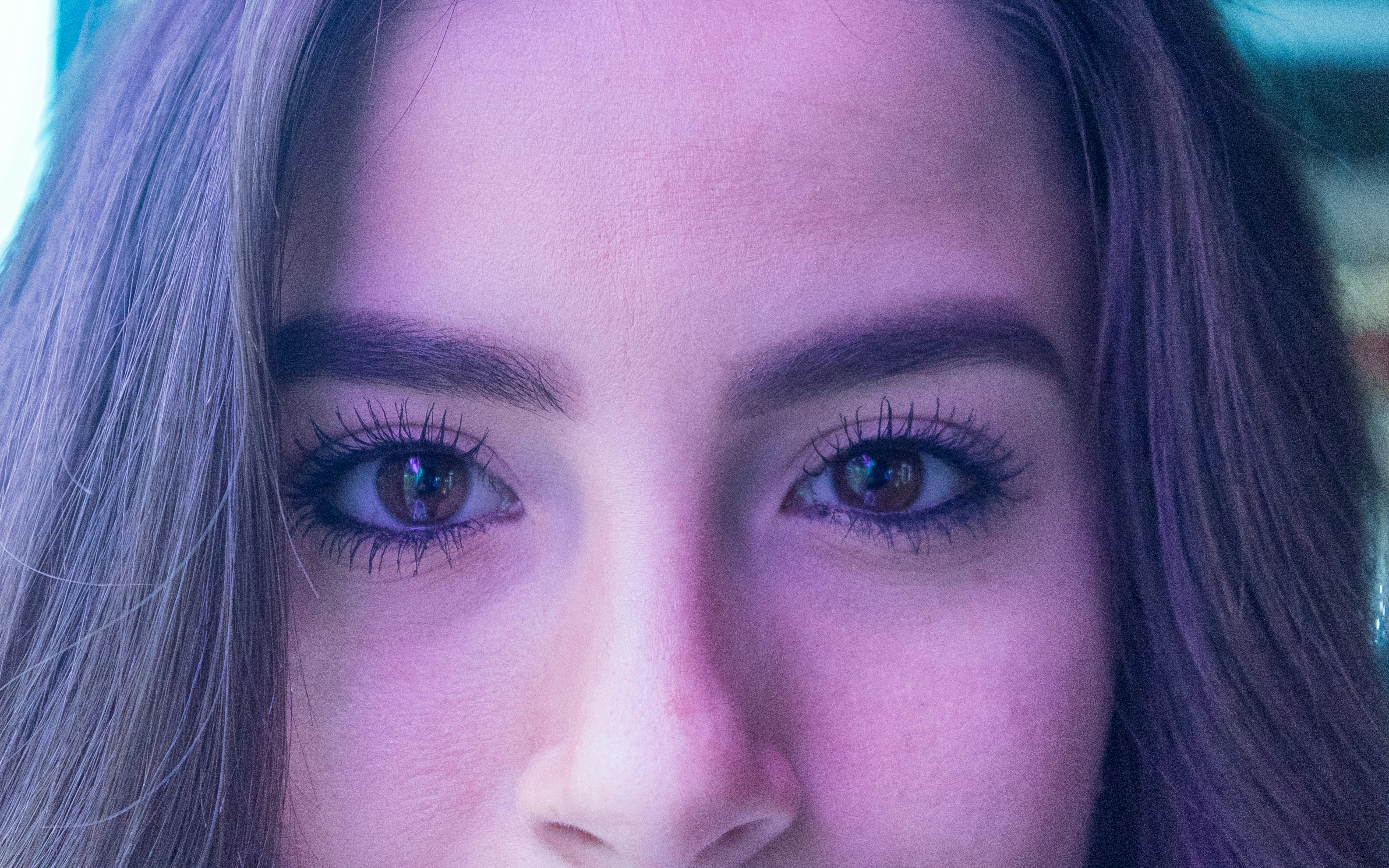 Portrait photography of woman's face photo – Free Atlanta Image on Unsplash