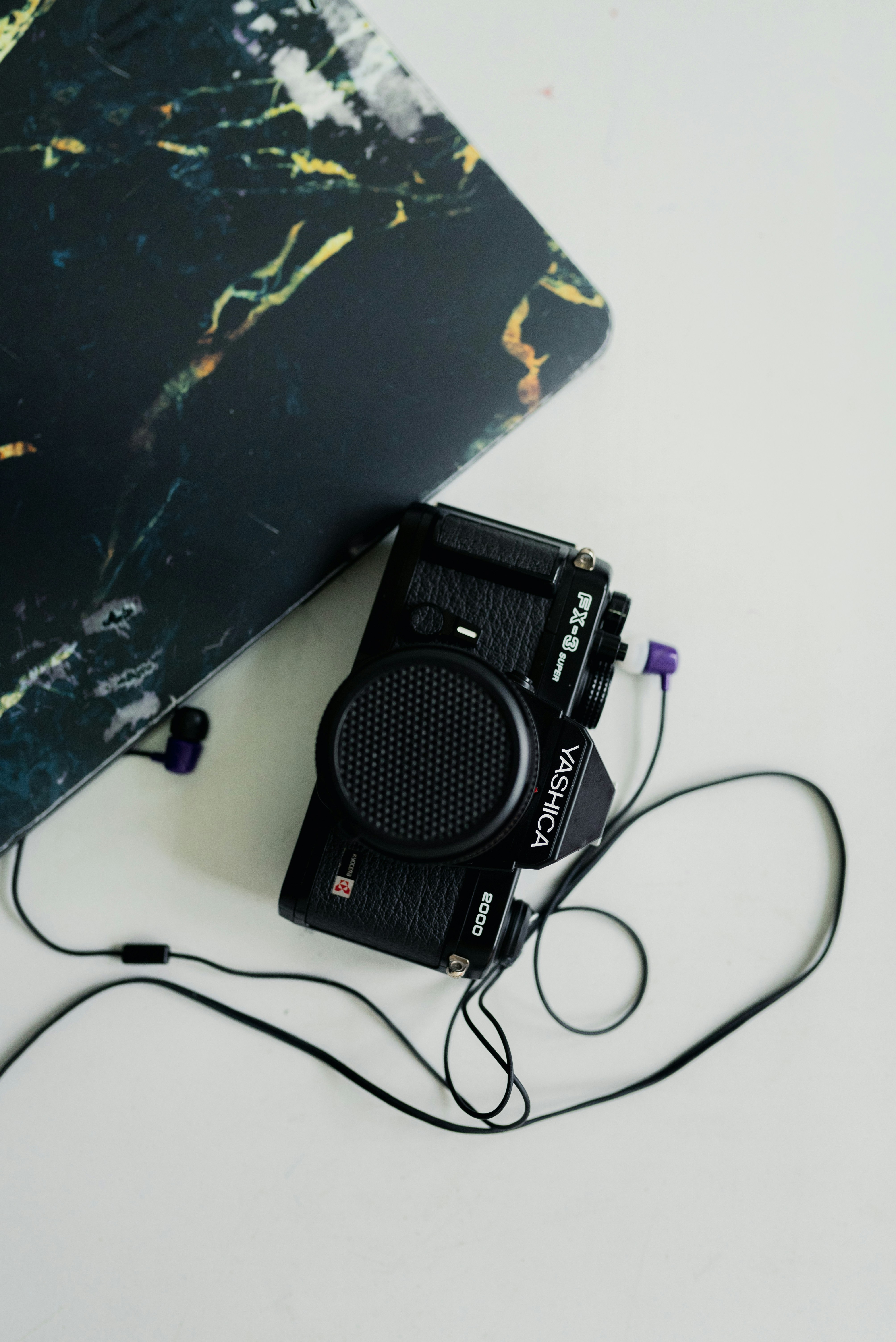 Black DSLR camera photo – Free Black Image on Unsplash