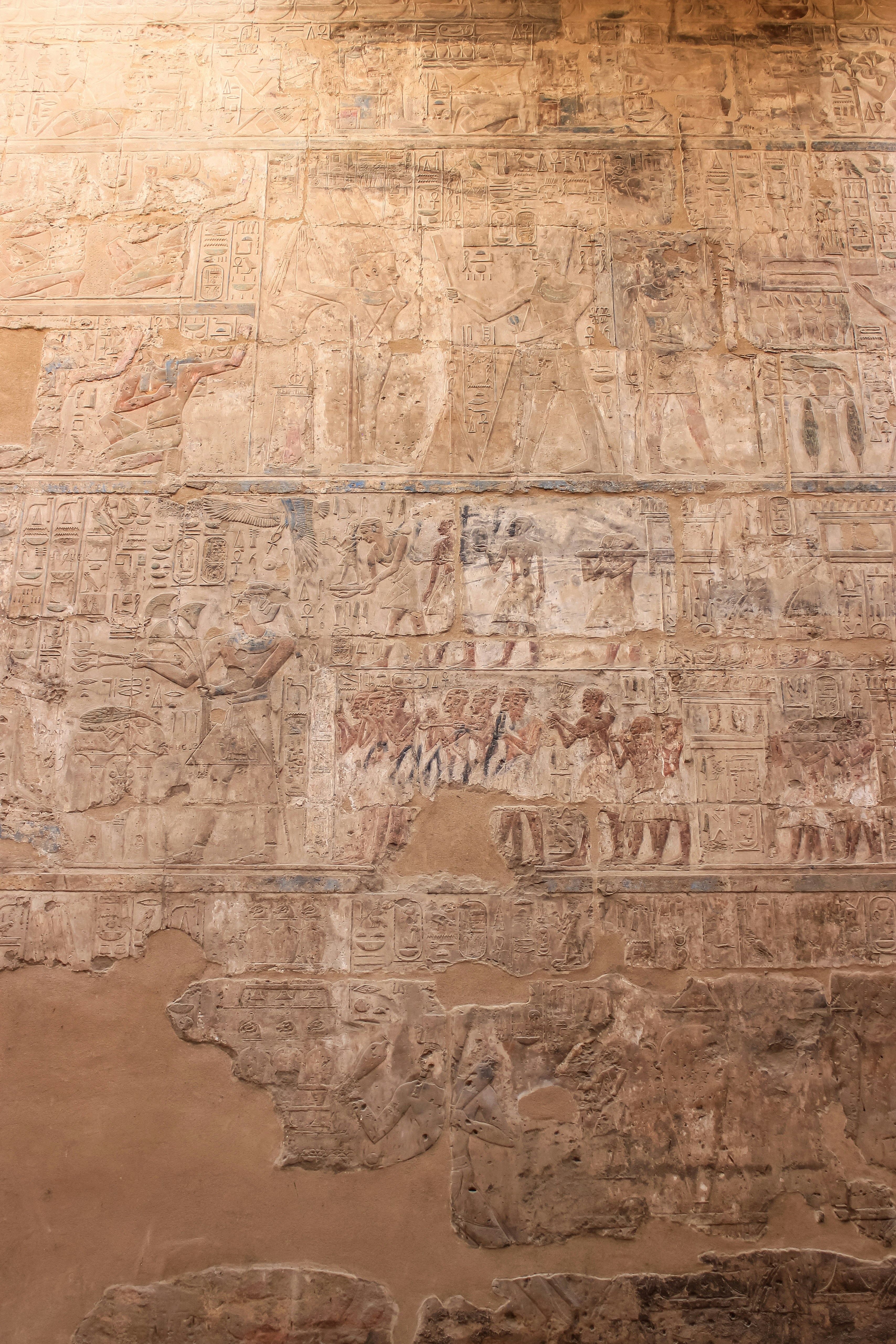 Brown egyptian wall photo – Free Egipt Image on Unsplash