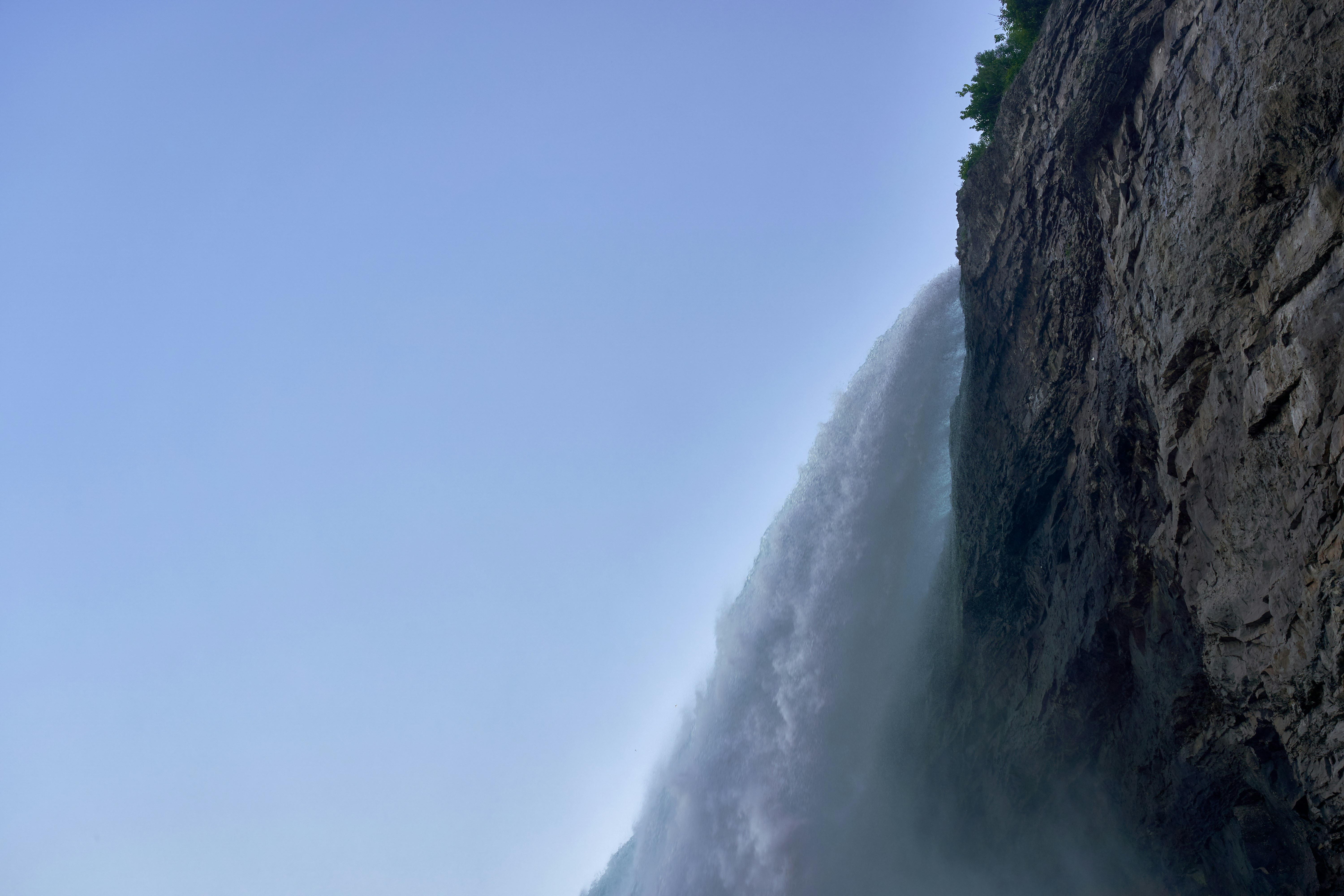 Waterfall on cliff photo – Free Kanada Image on Unsplash