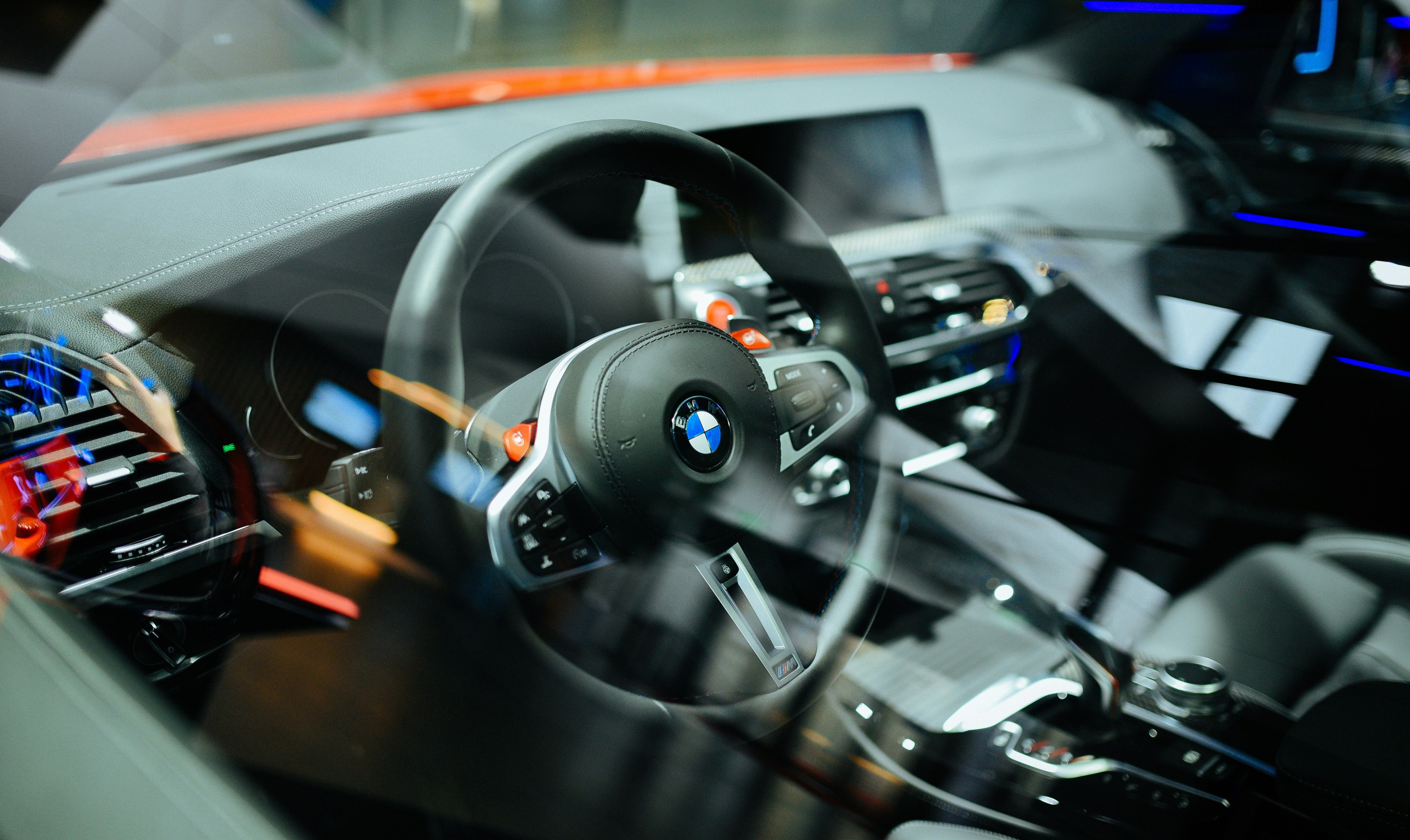 30,000+ Bmw Steering Wheel Pictures | Download Free Images on Unsplash