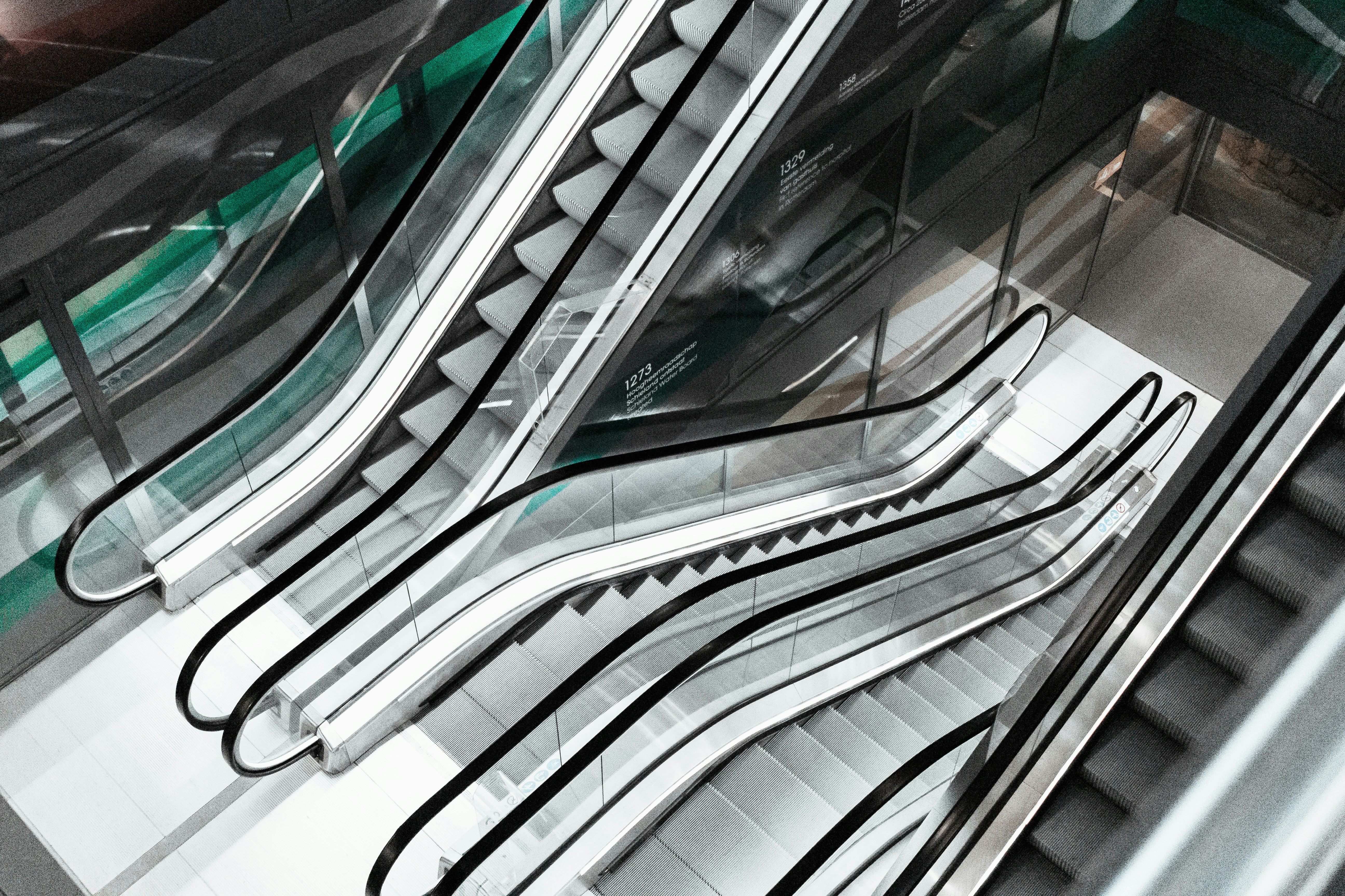 Gray escalator photo – Free Wallpaper Image on Unsplash