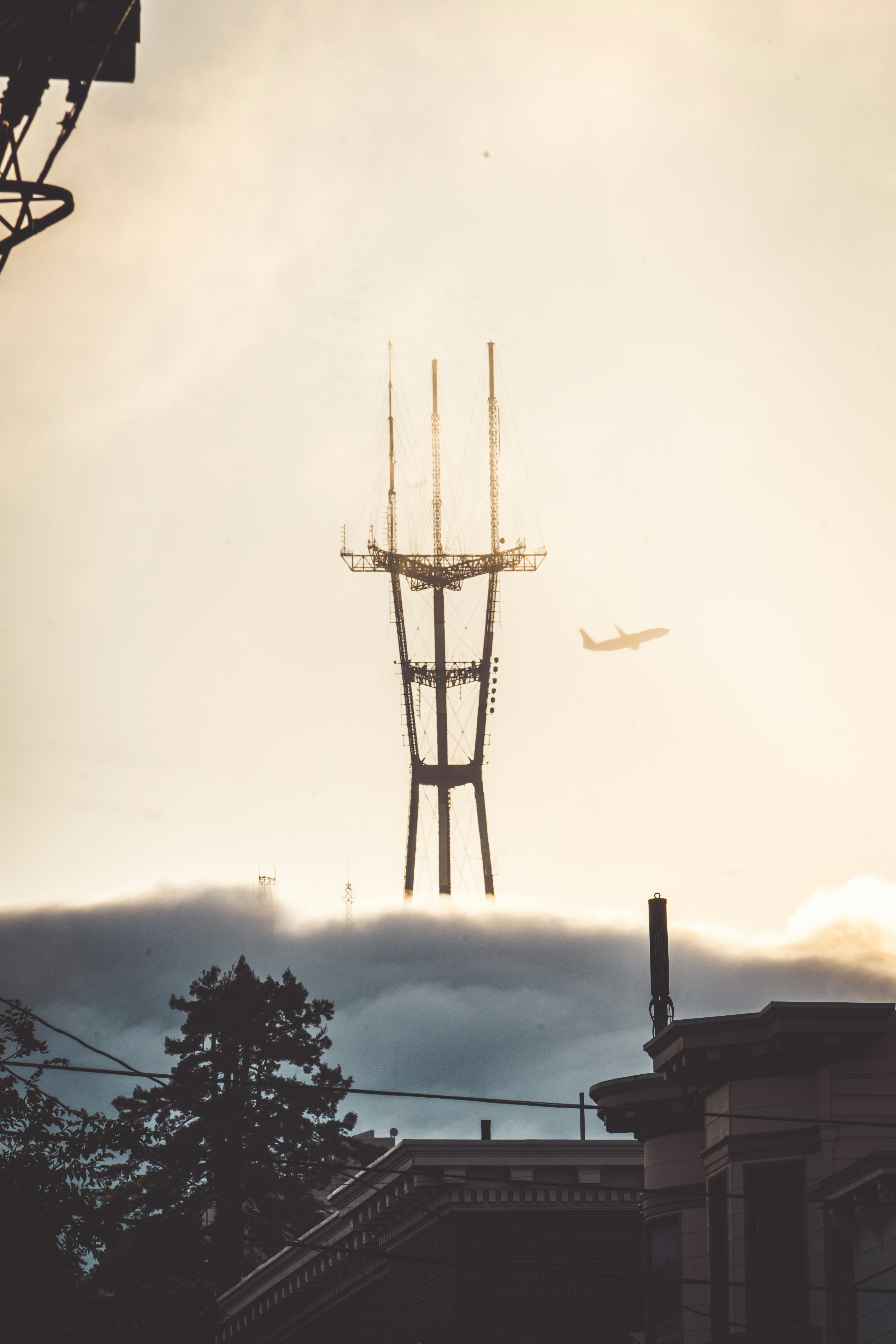 Skyward Lattice: The Tower, the Cloud Gap, and a Quiet Descent
