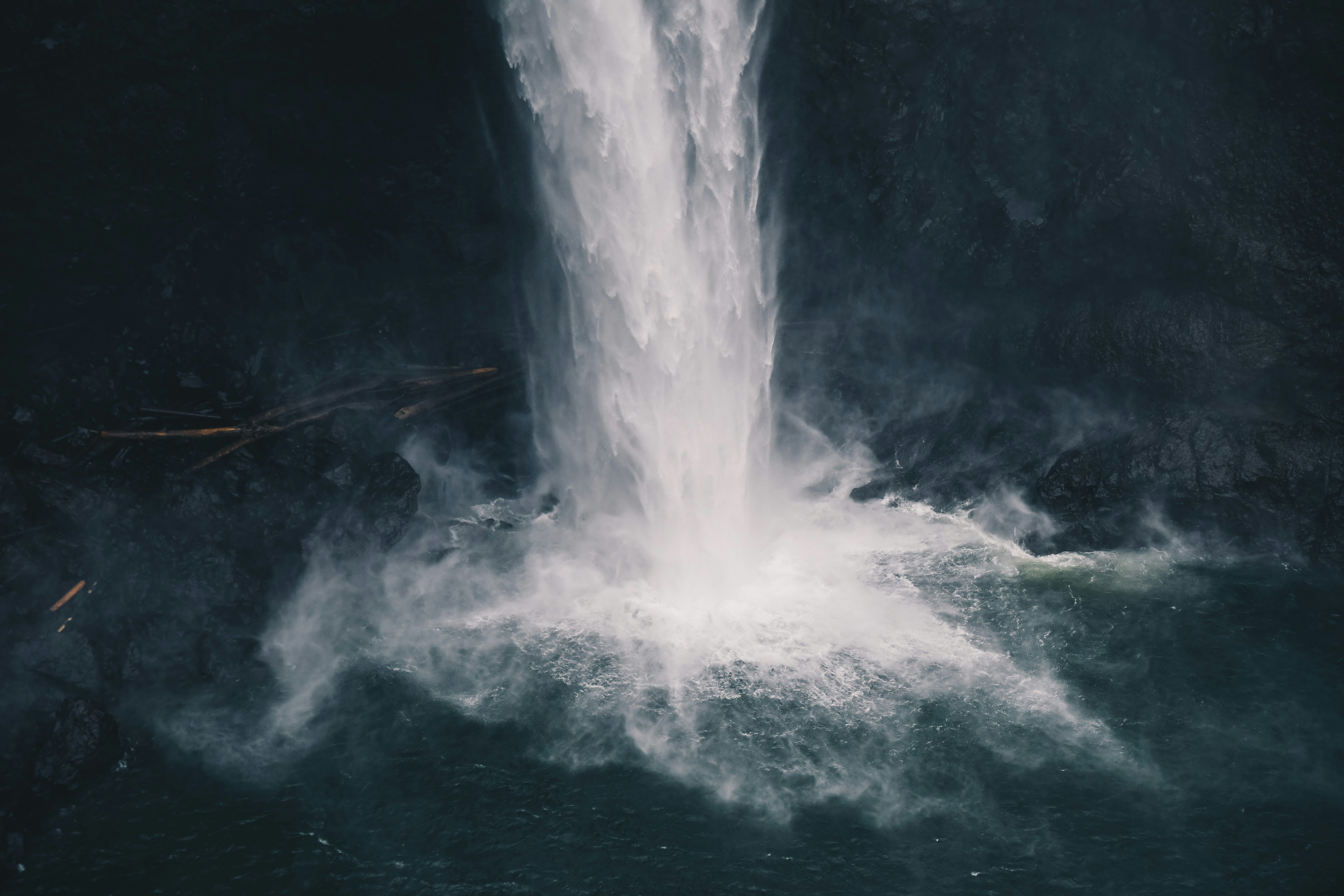 High angle photo of waterfalls photo – Free Building Image on Unsplash