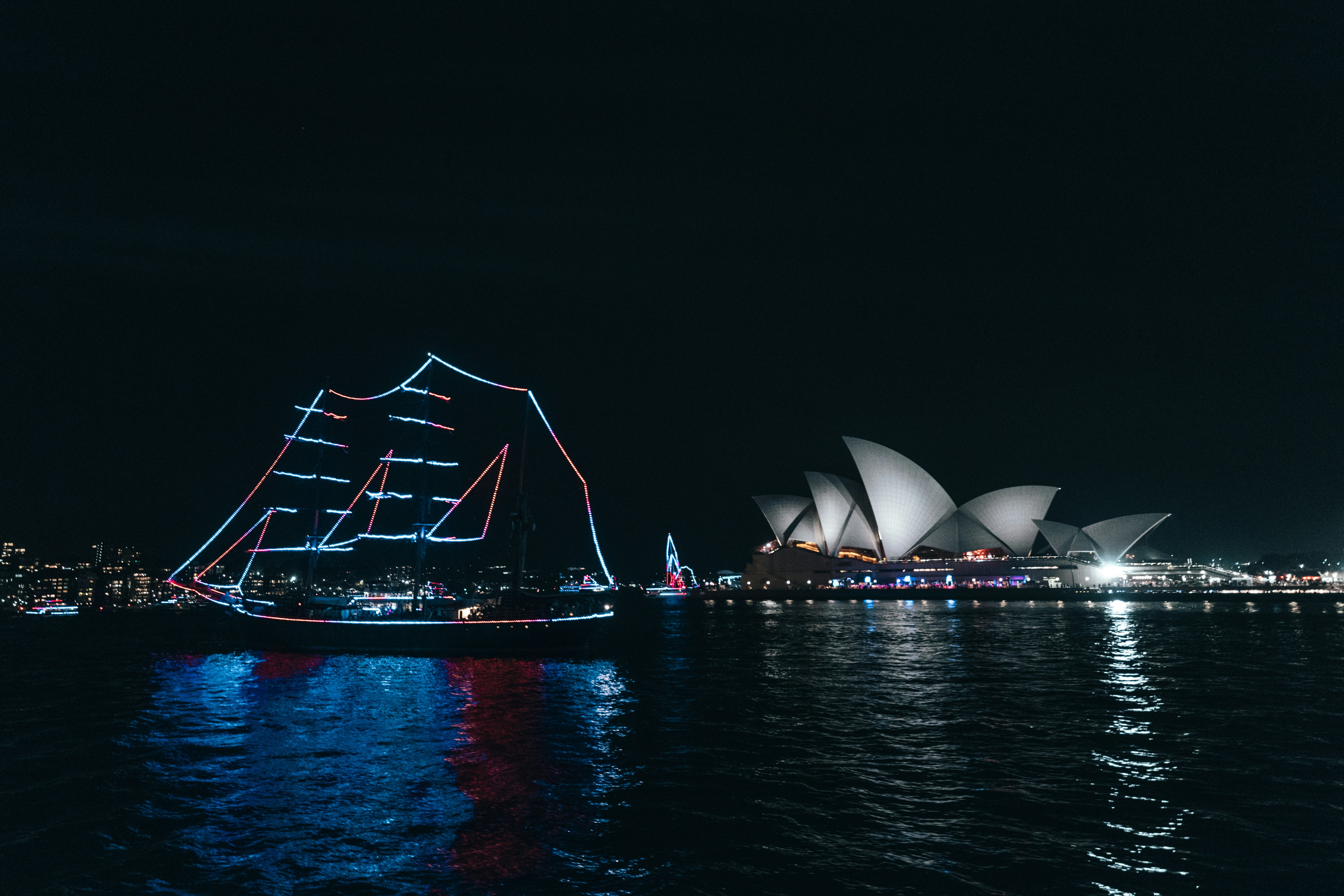 Sydney Opera House during nighttime photo – Free Building Image on Unsplash