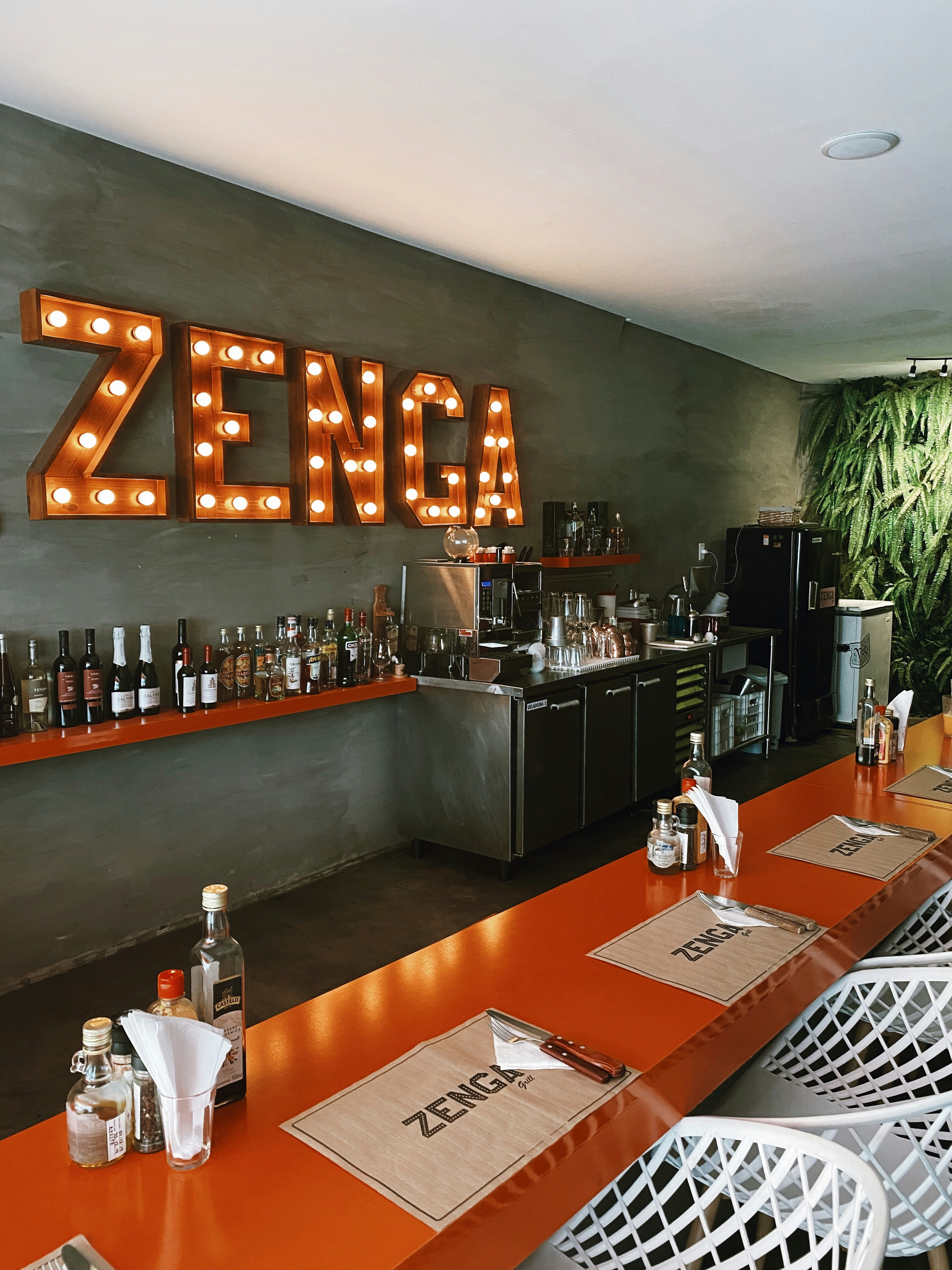 Zanto Restaurant Pictures | Download Free Images on Unsplash