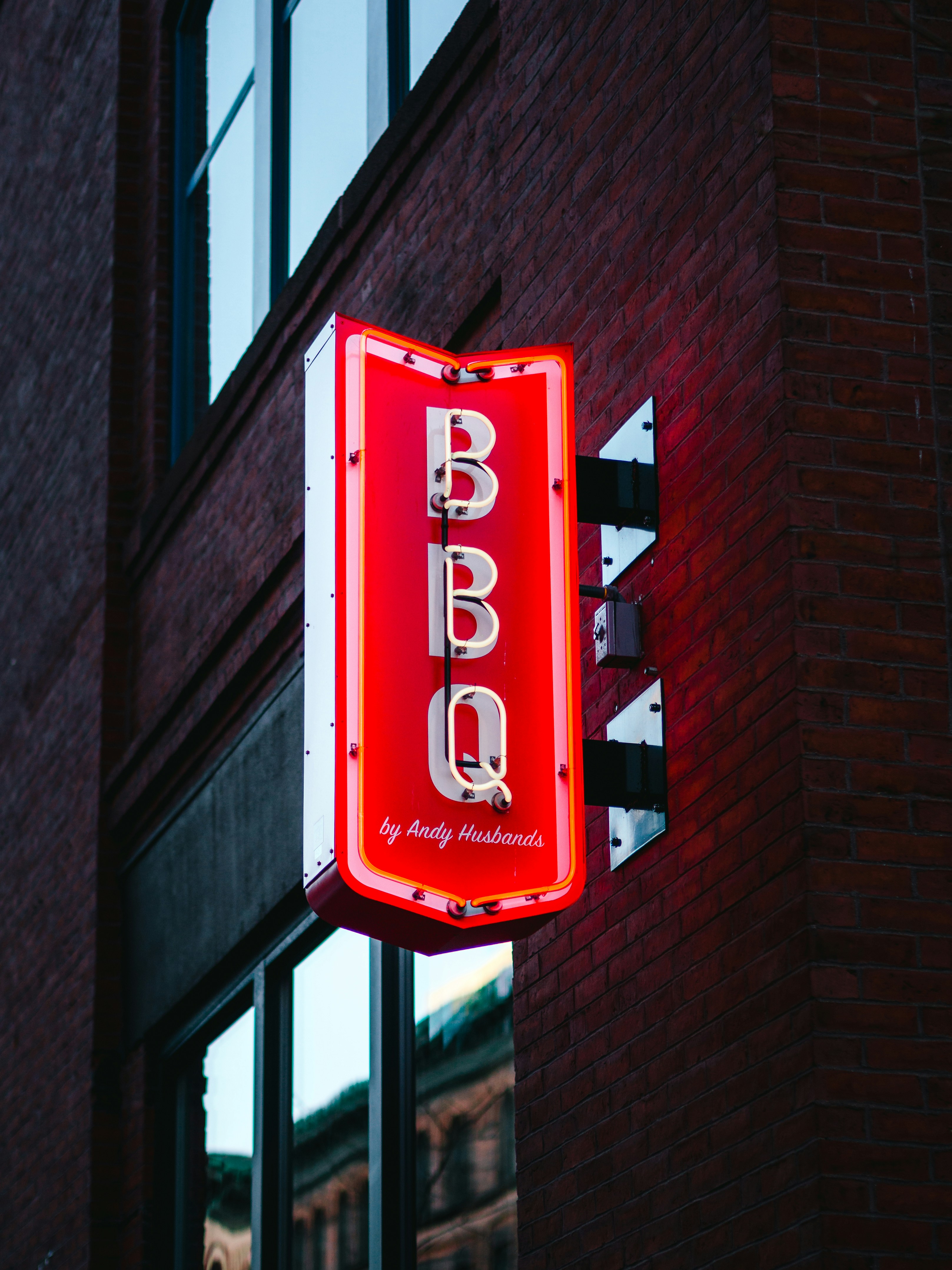 BBQ neon sign photo – Free Neon Image on Unsplash