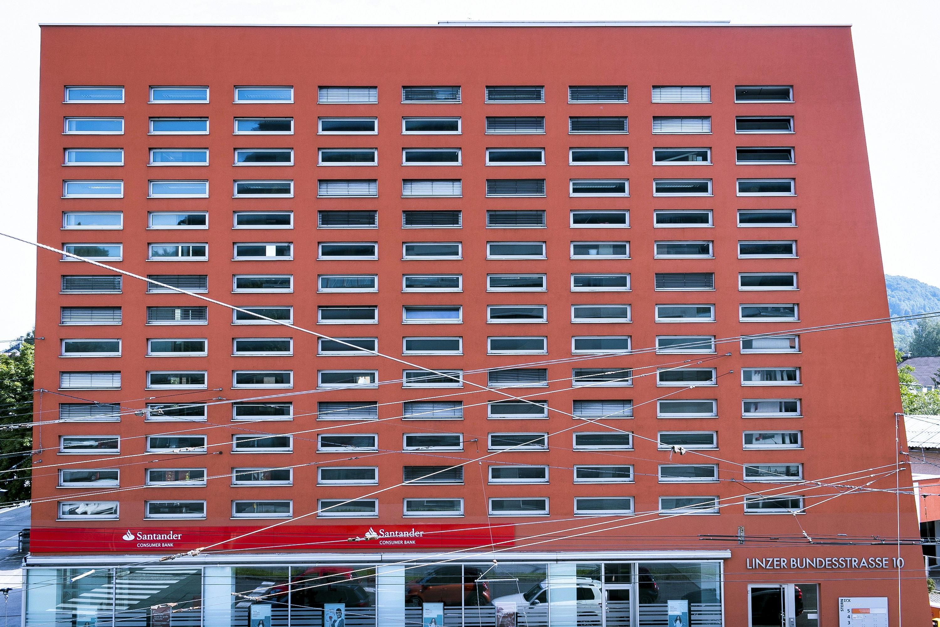 Red concrete building photo – Free Austria Image on Unsplash