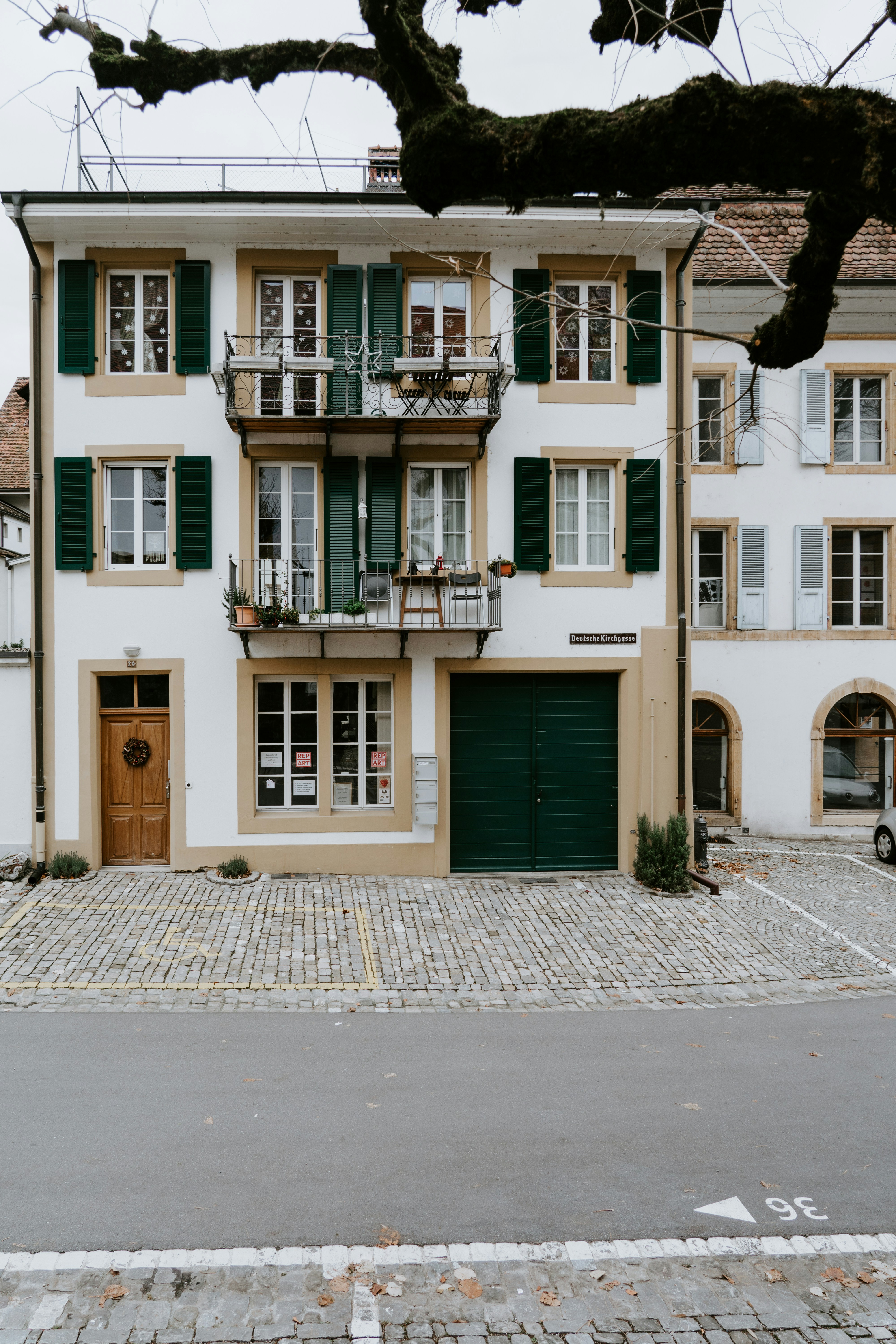Building beside road during day photo – Free Home decor Image on Unsplash