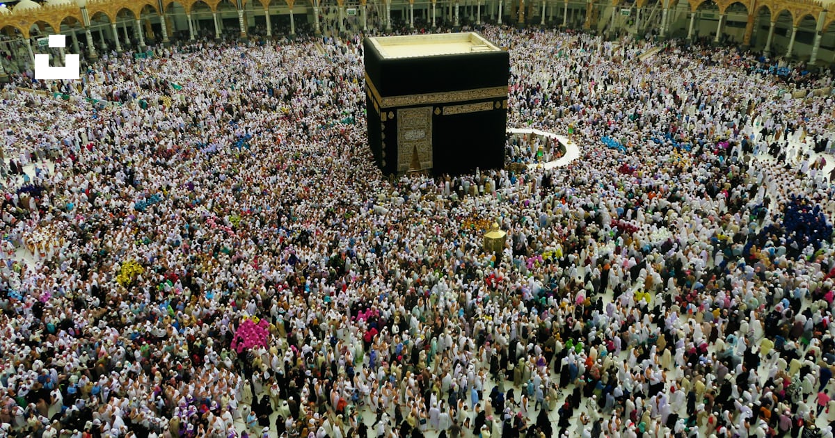 Menschen in Kaaba Mekka, Saudi-Arabien tagsüber Foto – Kostenloses Bild ... Menschen in Kaaba Mekka, Saudi-Arabien tagsüber Foto – Kostenloses Bild ...