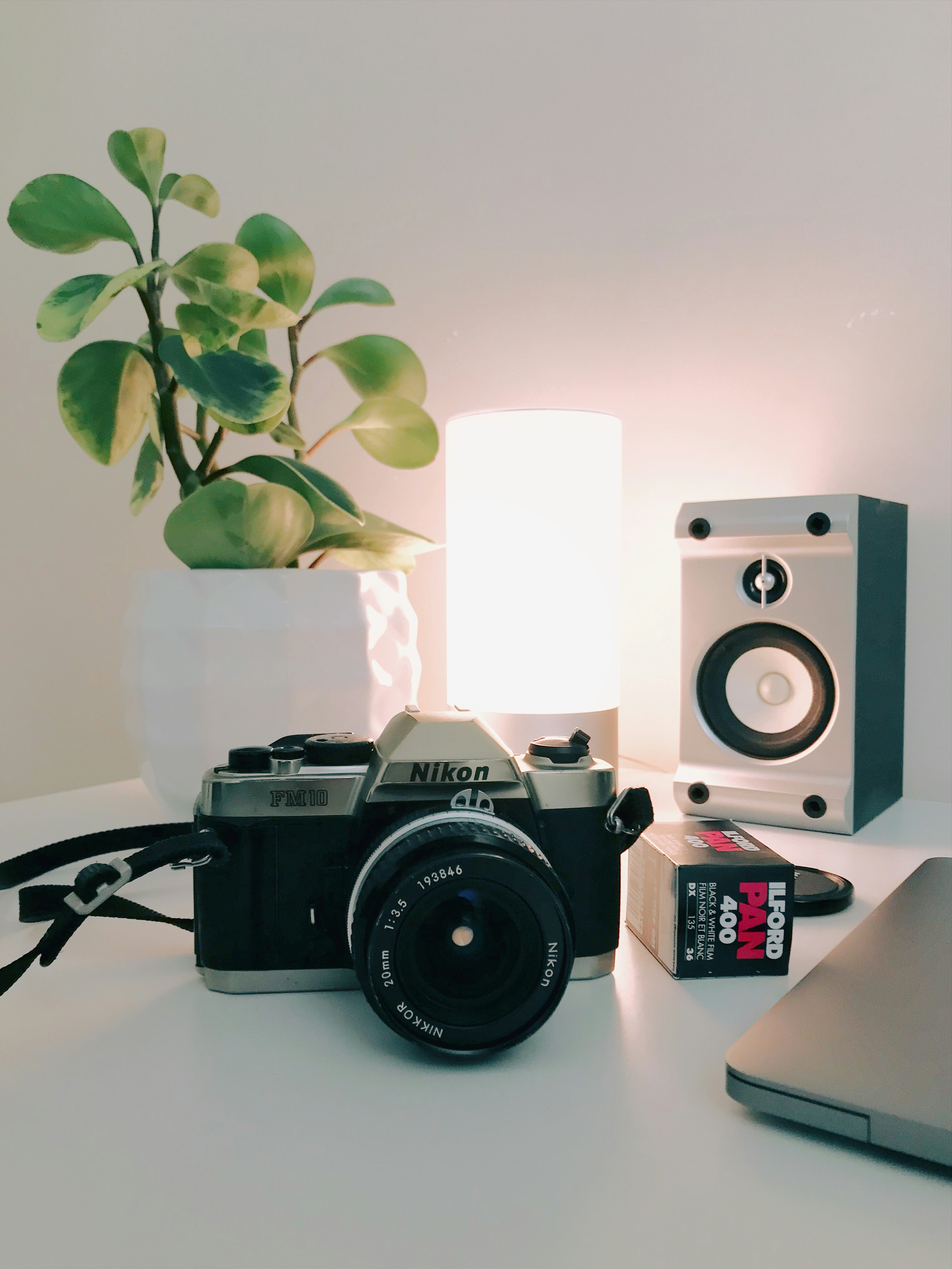 Black and grey Nikon camera photo – Free Grey Image on Unsplash