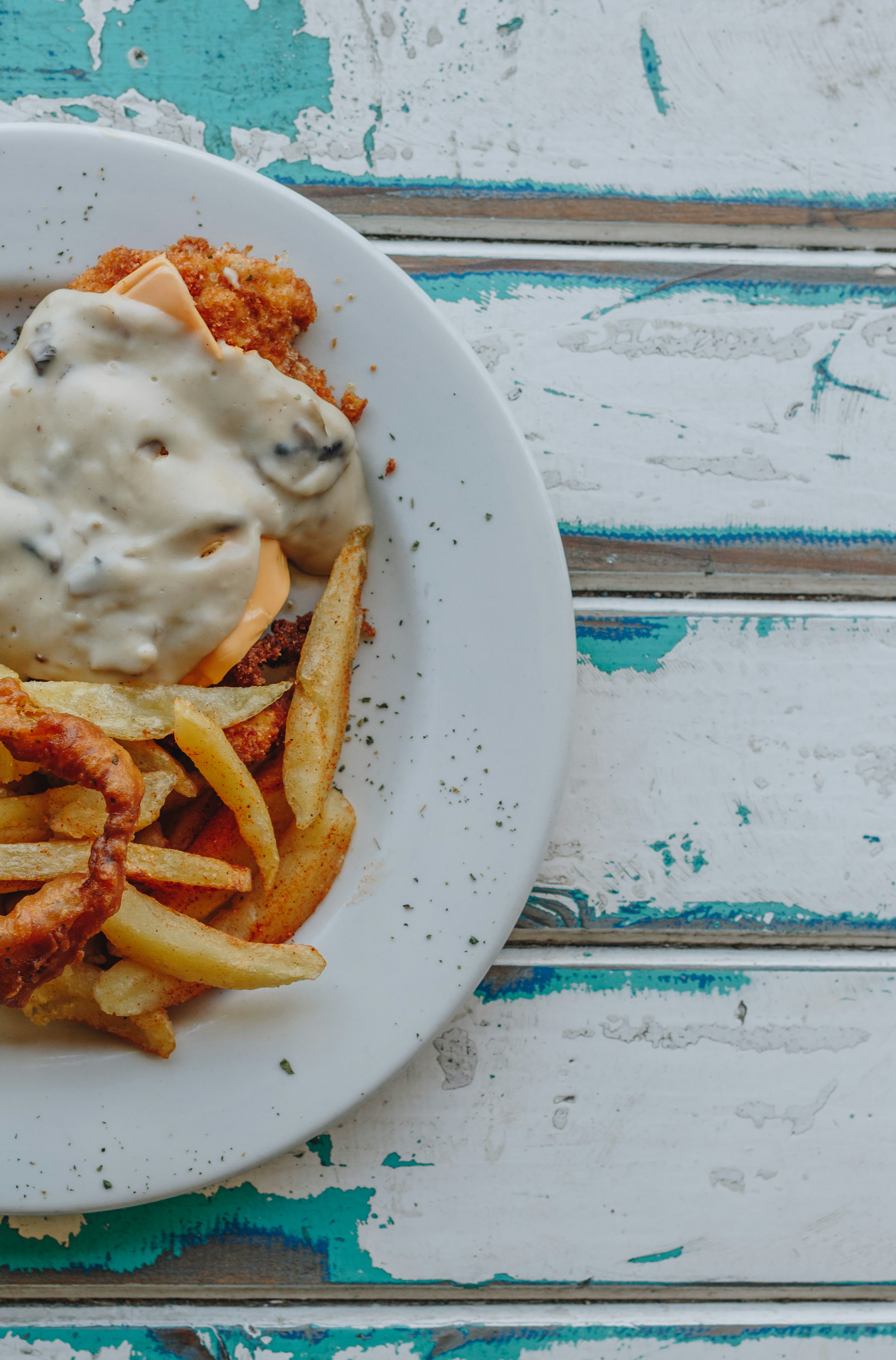 Frites dans l’assiette photo – Image gratuite de Mozart’s Restaurant ...