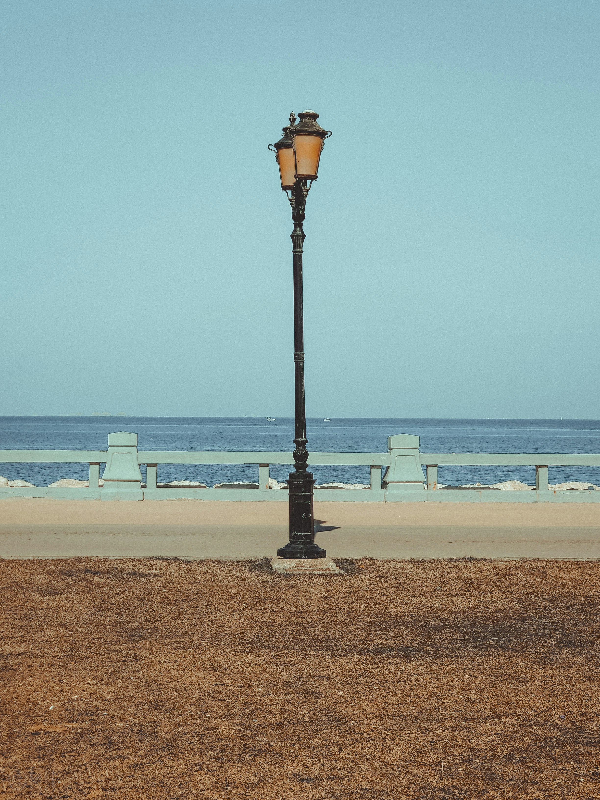 Black lamp post photo – Free Dammam saudi arabia Image on Unsplash