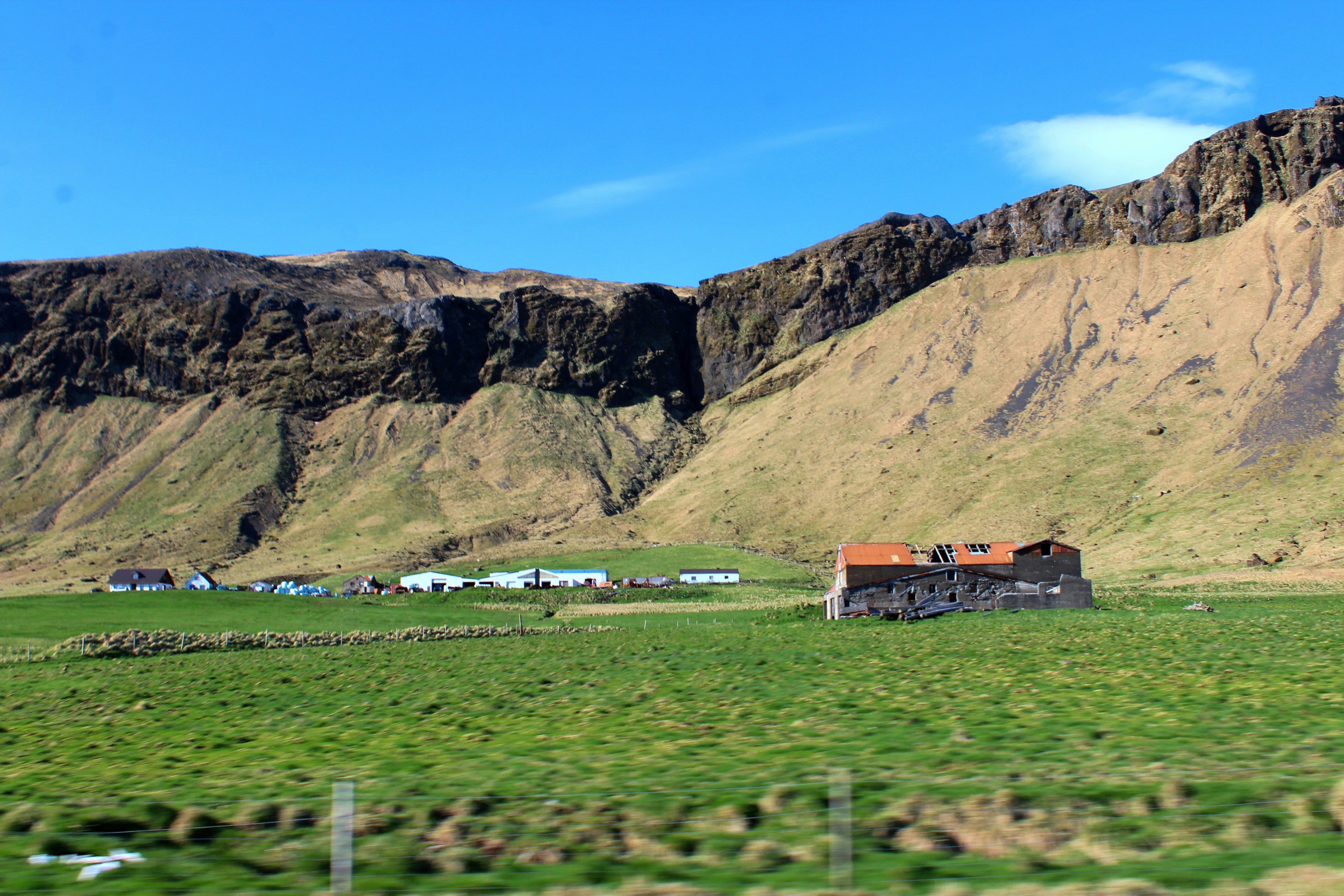 Landscape photography of mountain photo – Free Iceland Image on Unsplash
