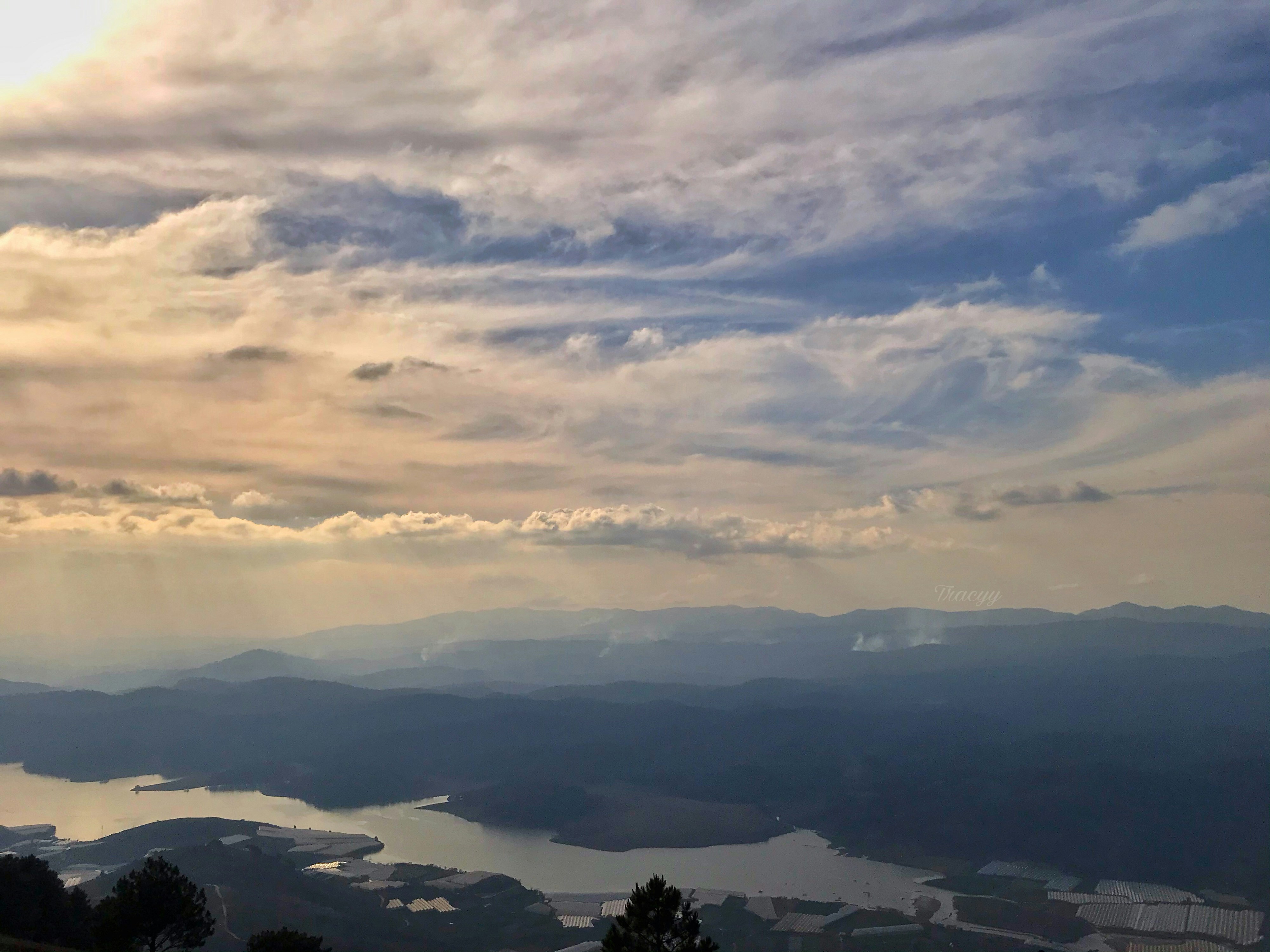 White clouds over mountains and trees photo – Free Plant Image on Unsplash