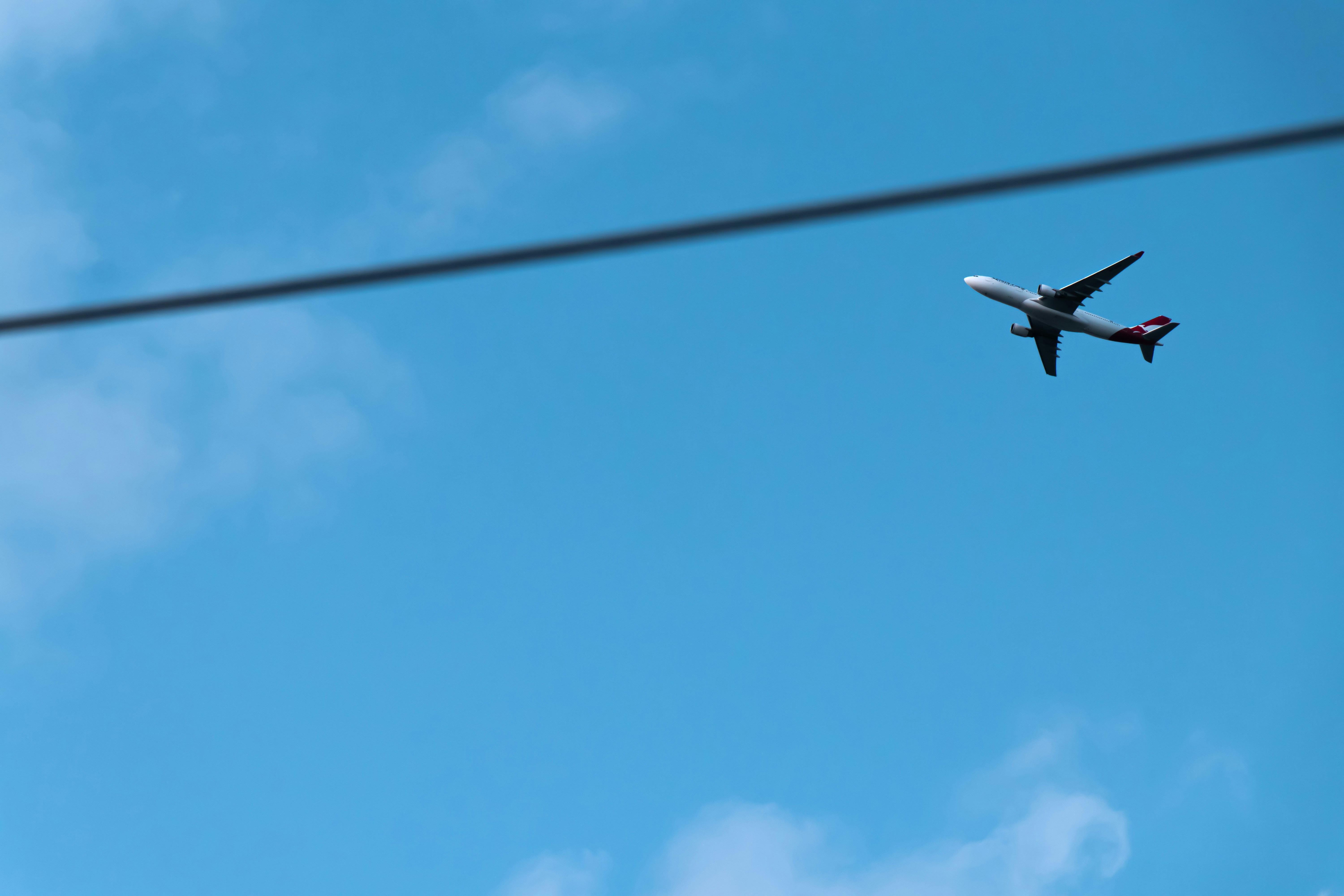 White and black airplane flying in the sky during daytime photo – Free ...