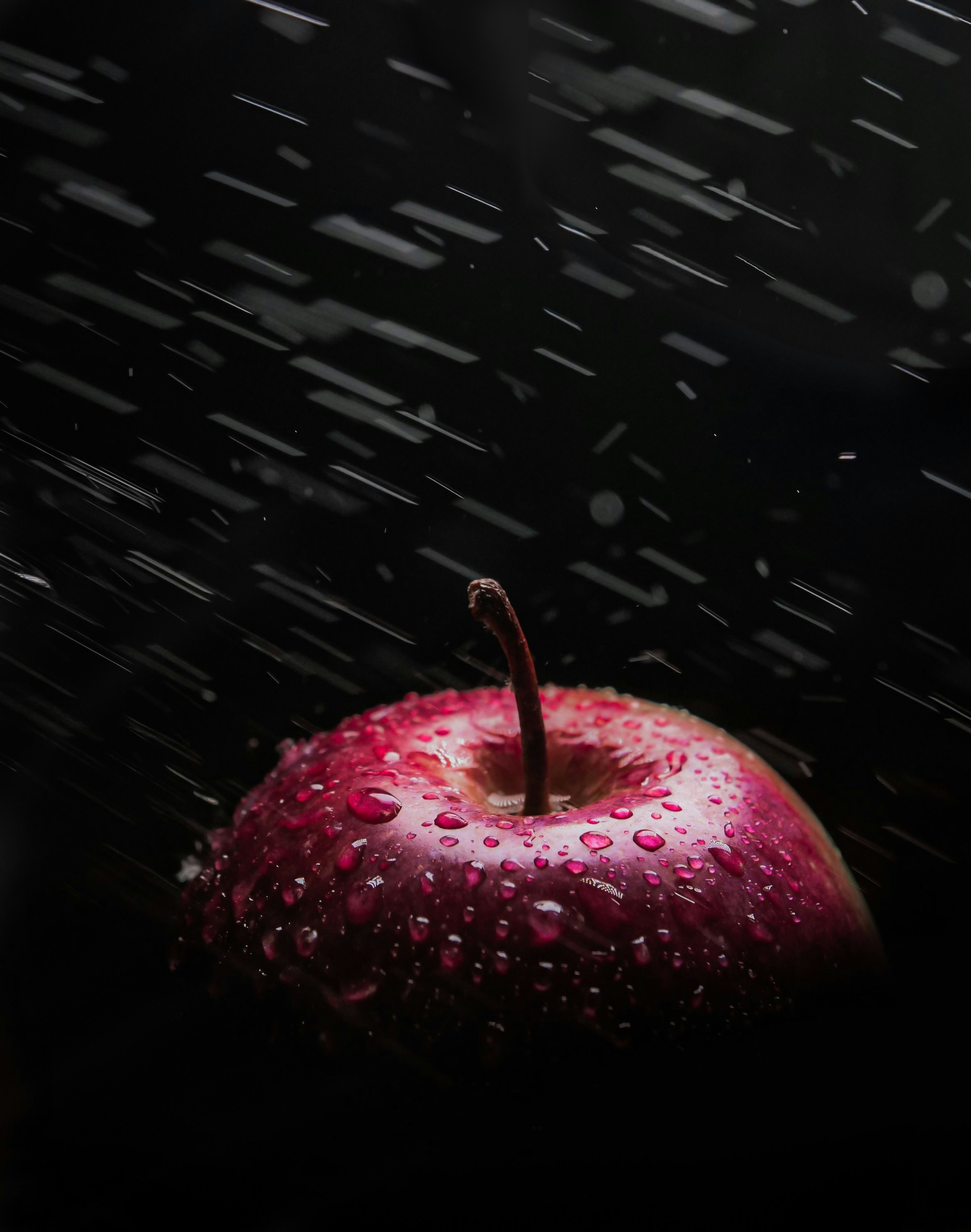 Apple Raindrops Wallpaper