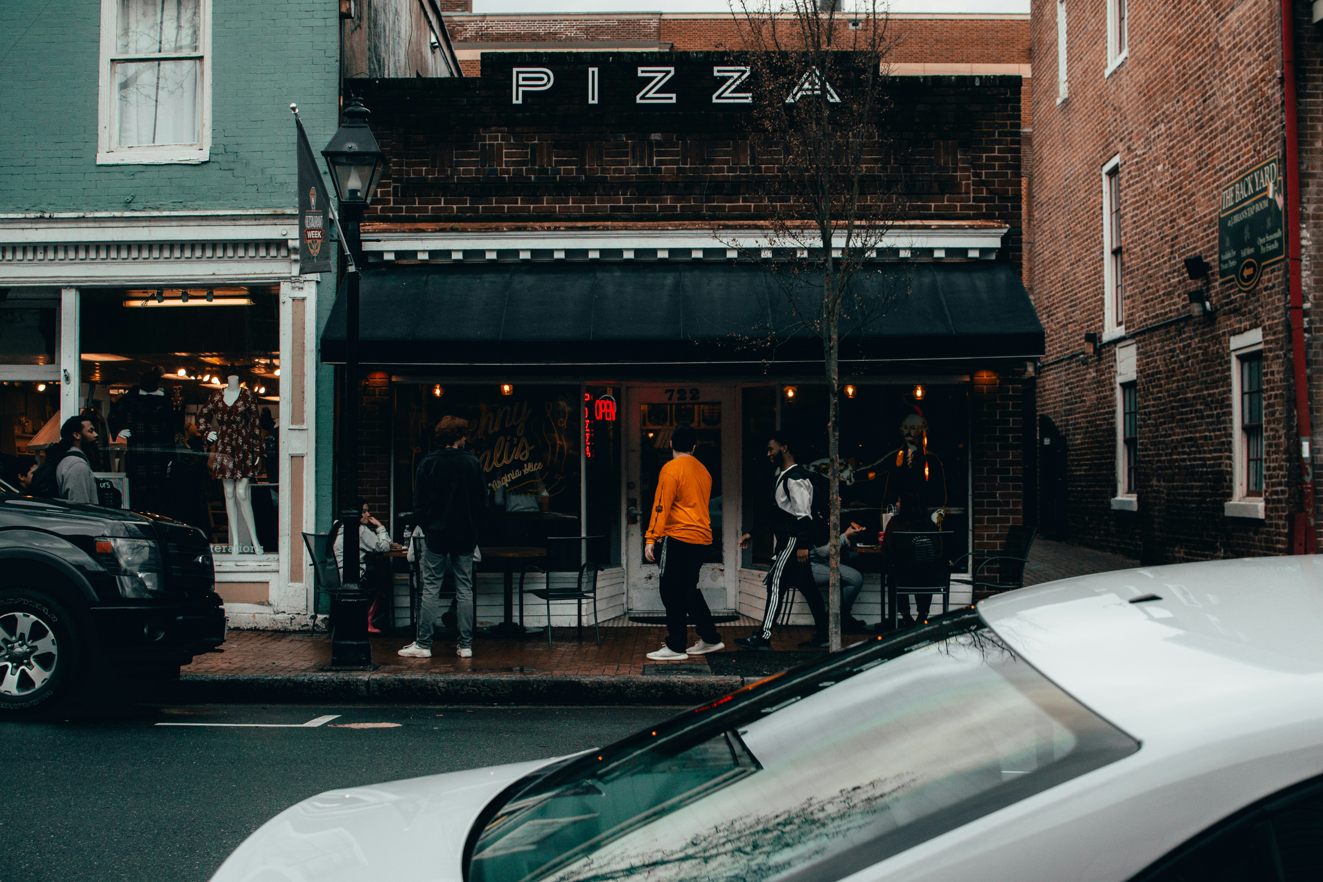 Photo by Damien Santos with Nikon D3100