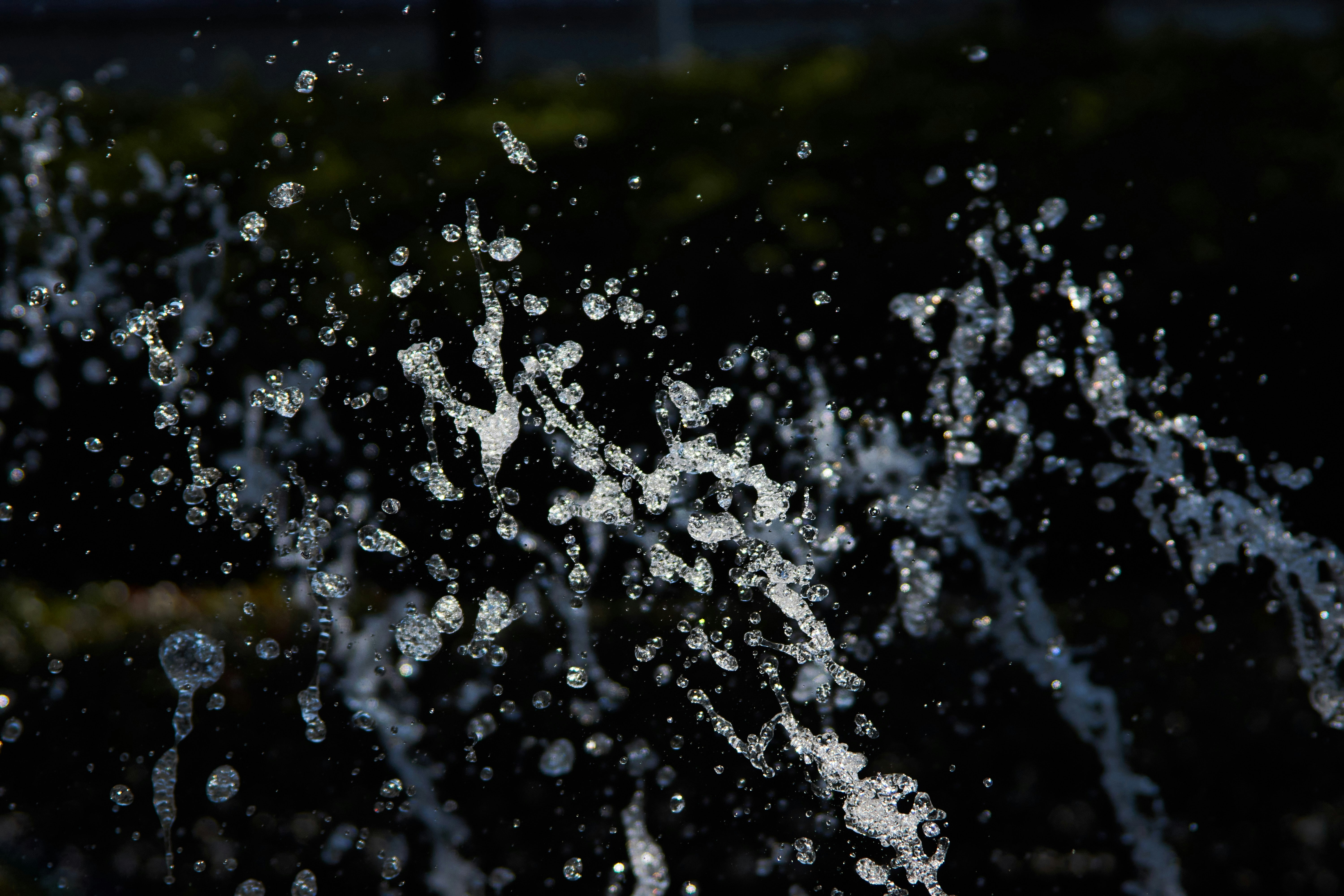 Water splash on glass window photo – Free Grey Image on Unsplash