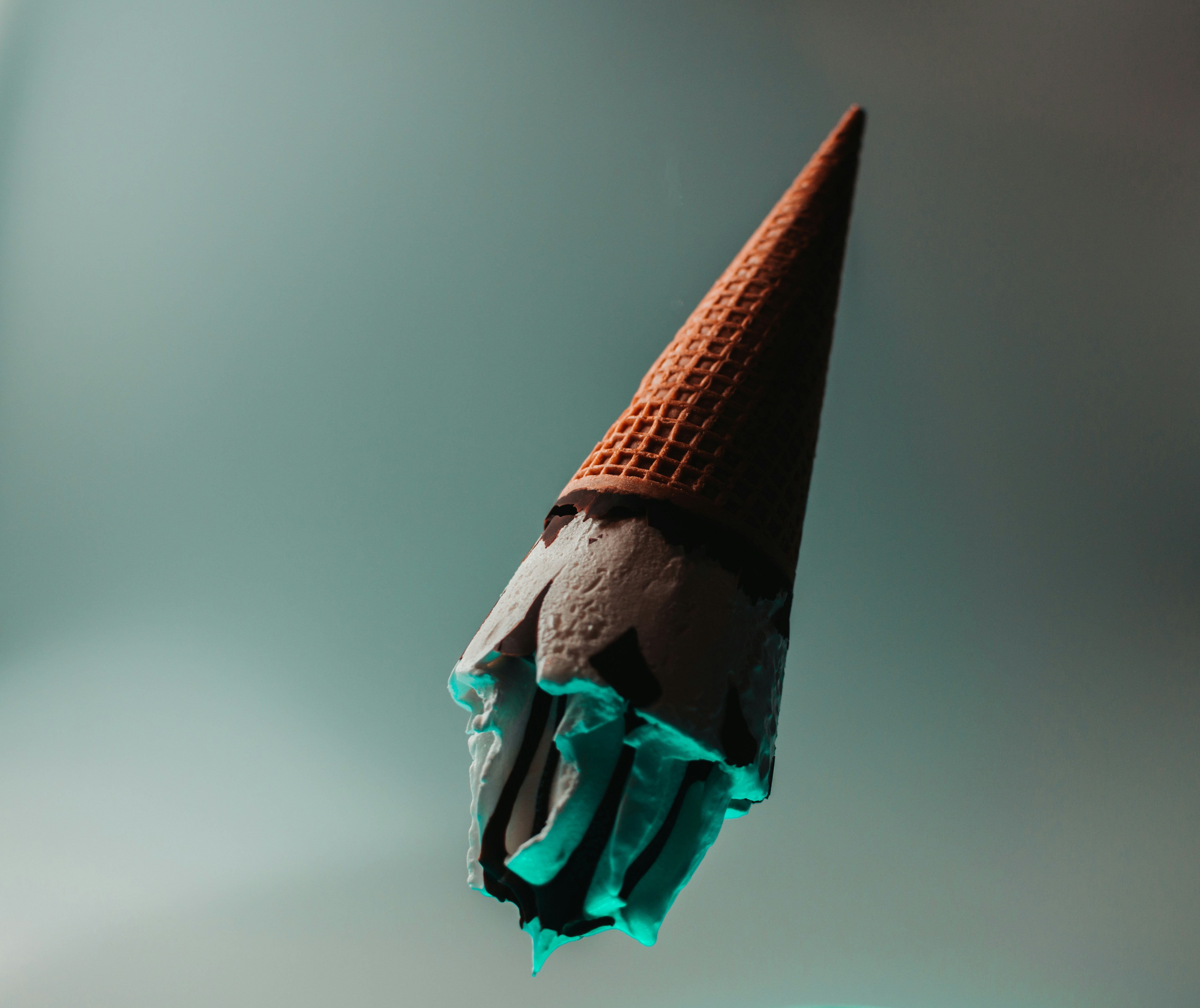 Brown cone with green and white textile photo – Free Cone Image on Unsplash