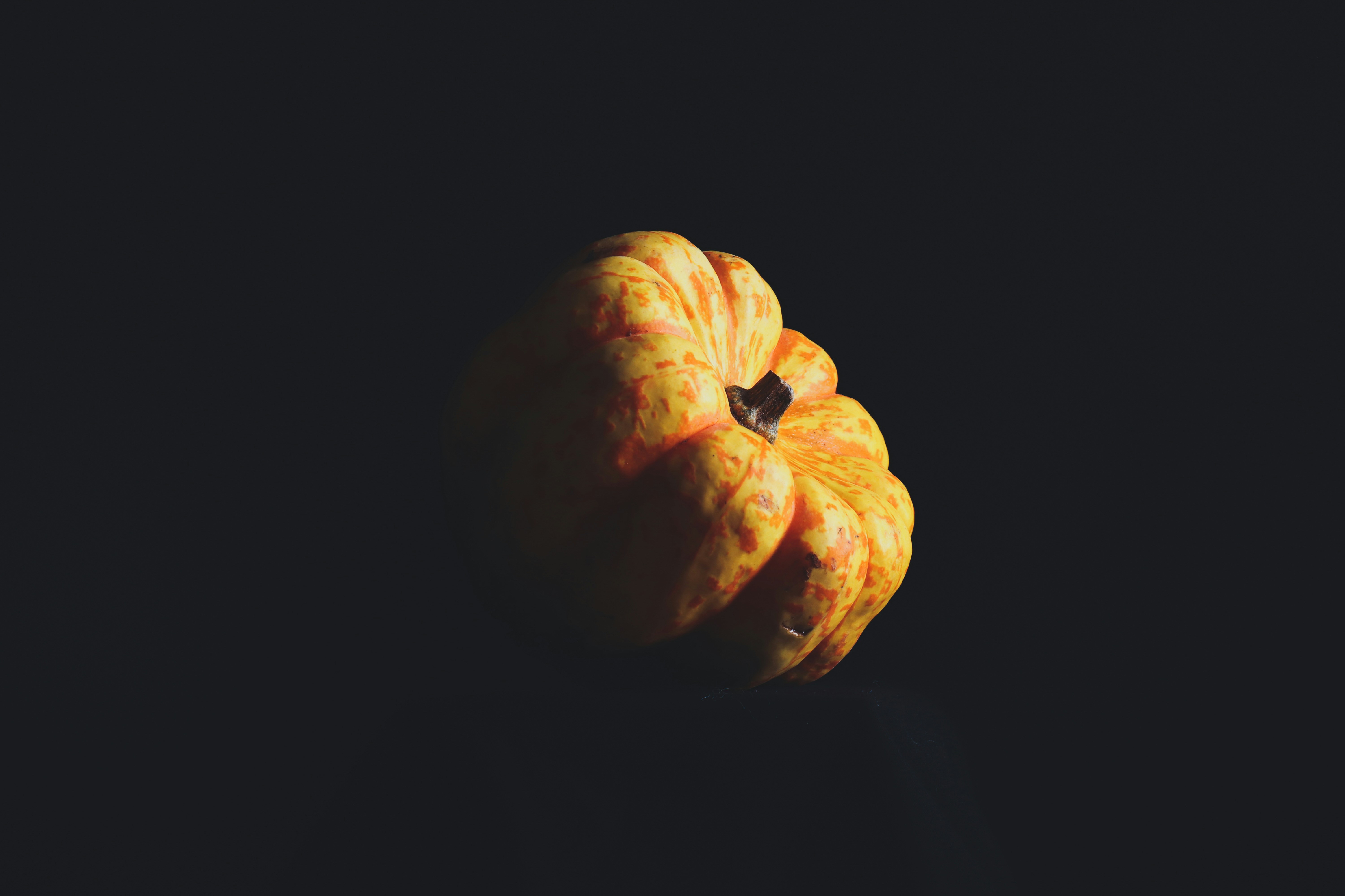 Harvest Glow: The Autumnal Sphere