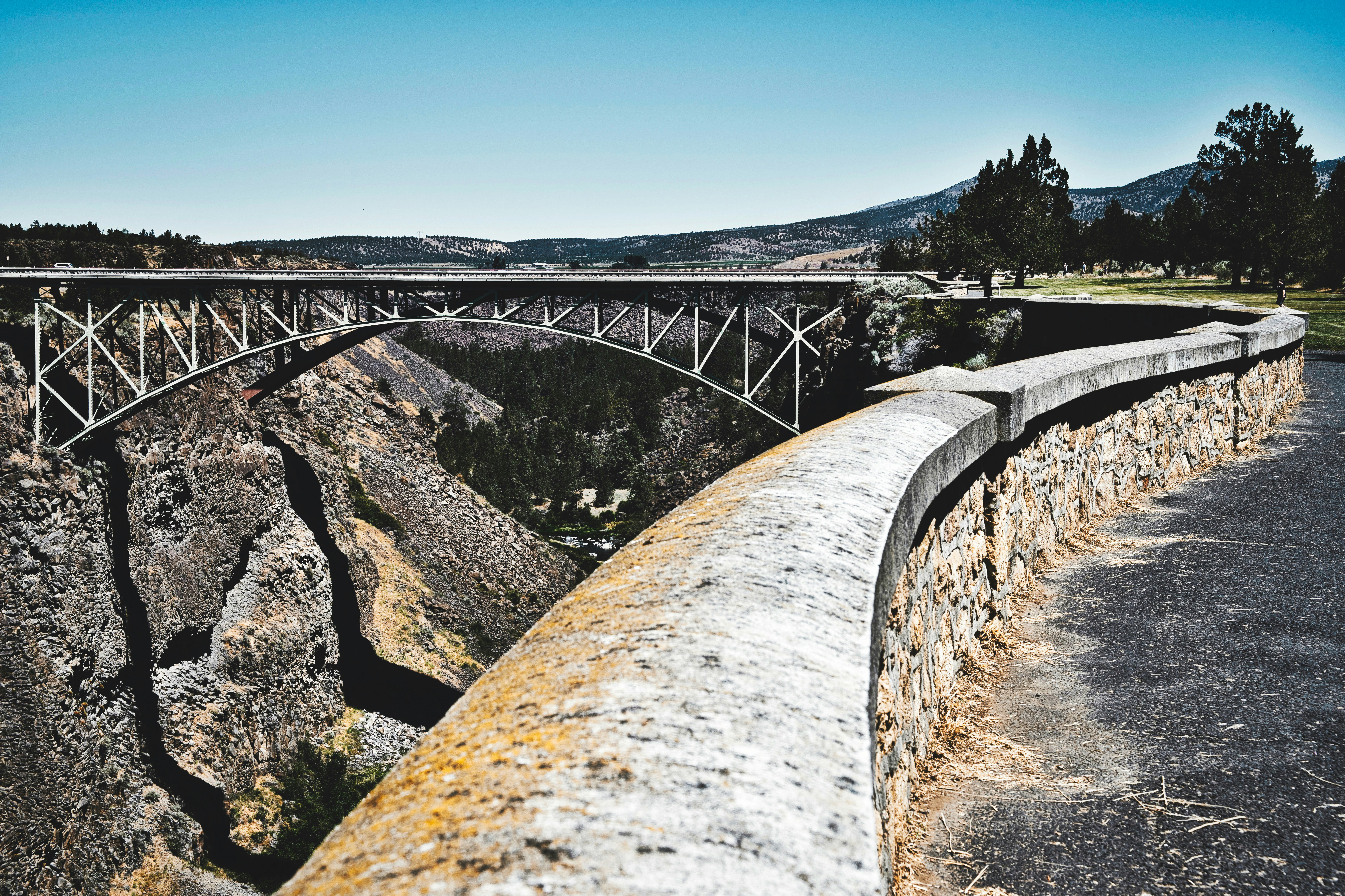 Edge of the Gorge: Rails, Stone, and a Steel Arch